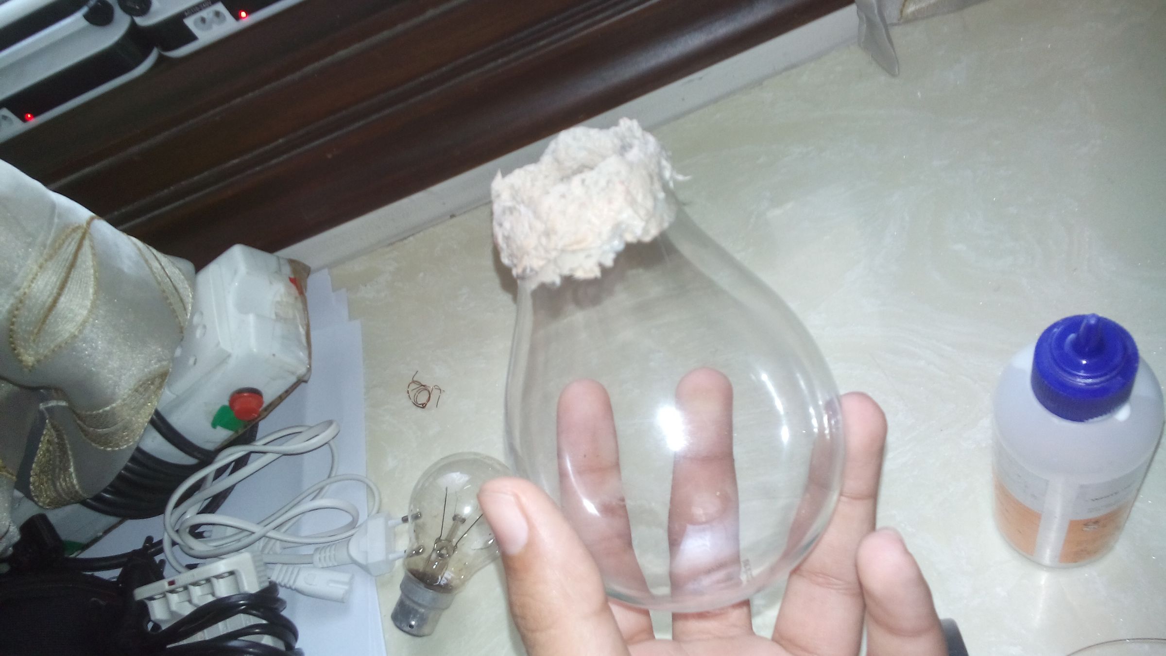 Solar System Light in Bulb : 8 Steps (with Pictures) - Instructables