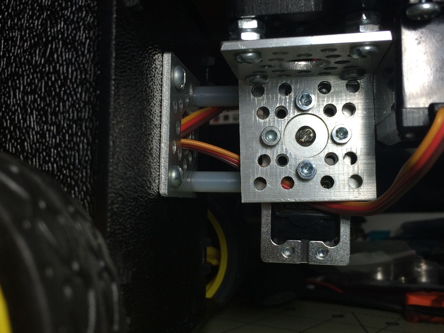 Remote Control Gripper Bot : 16 Steps - Instructables