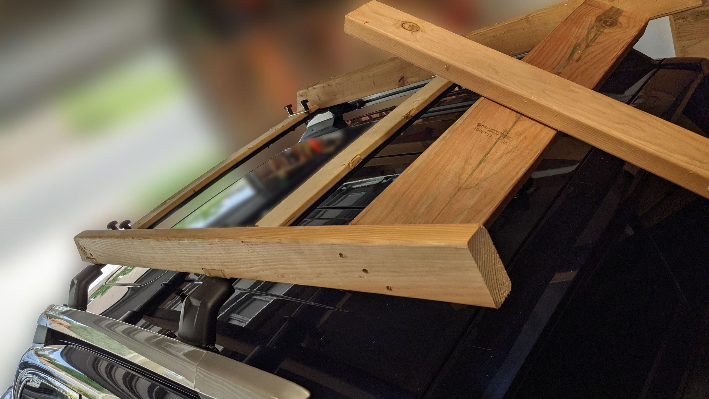 Roof Rack Headache Rack : 5 Steps - Instructables