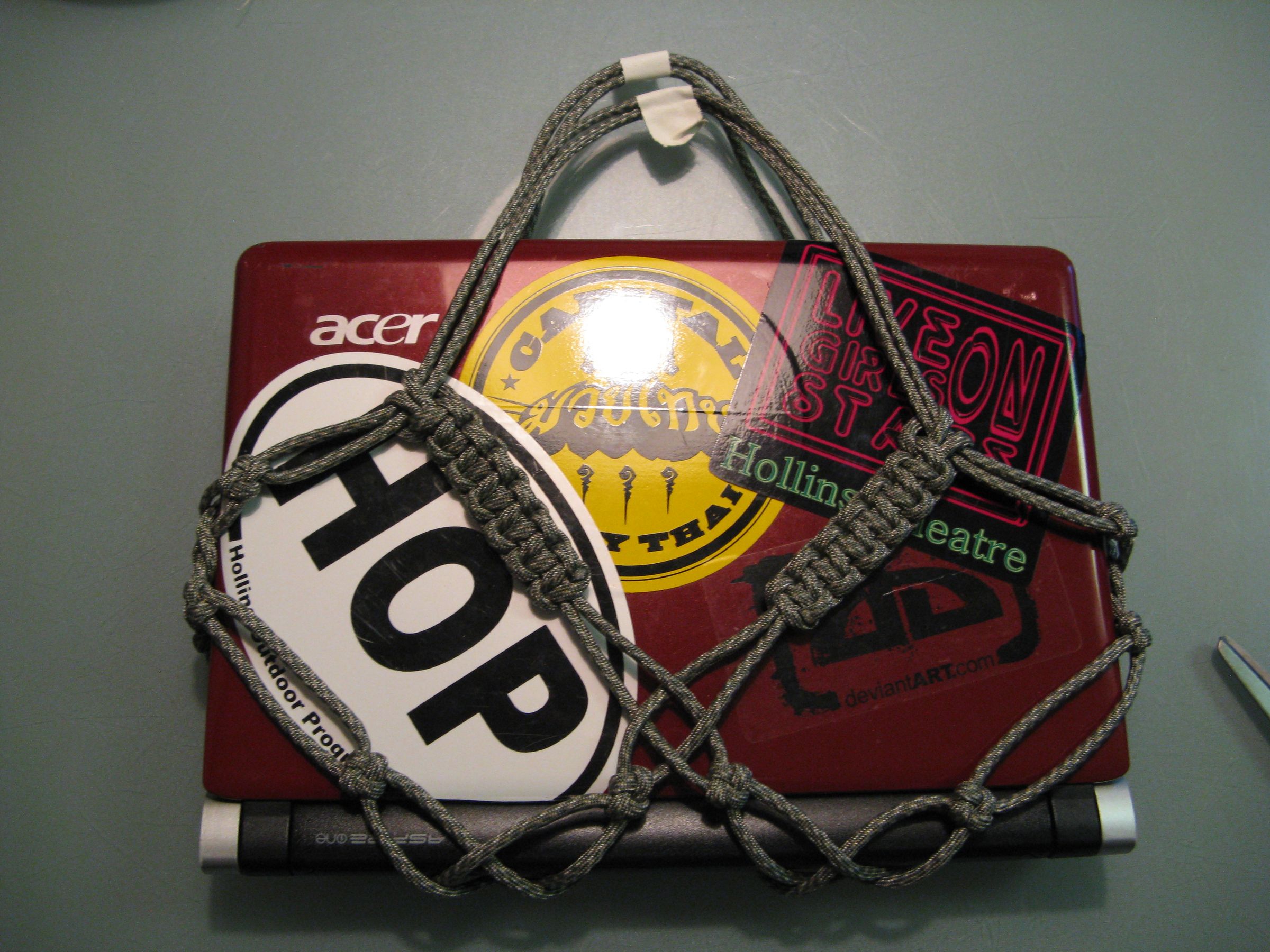 Paracord Laptop Harness : 13 Steps (with Pictures) - Instructables