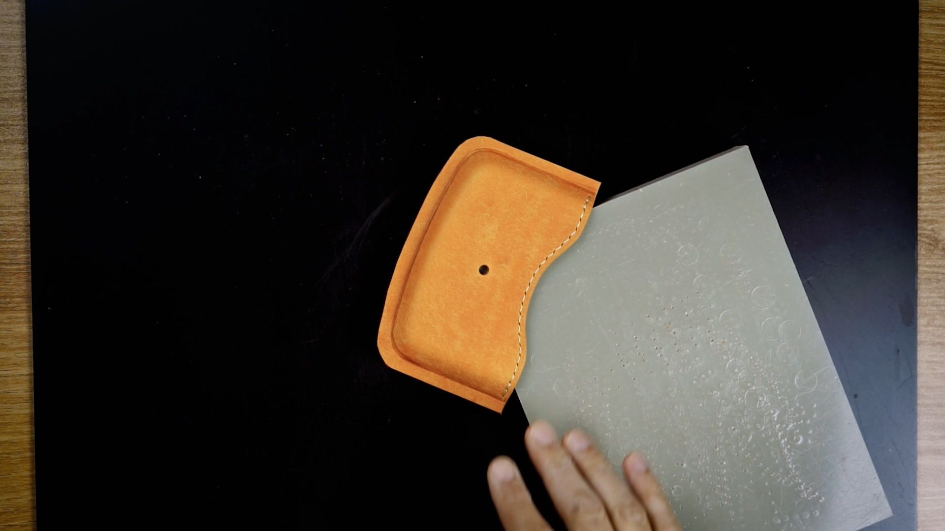 Wet Molded Credit Card Wallet : 14 Steps (with Pictures) - Instructables