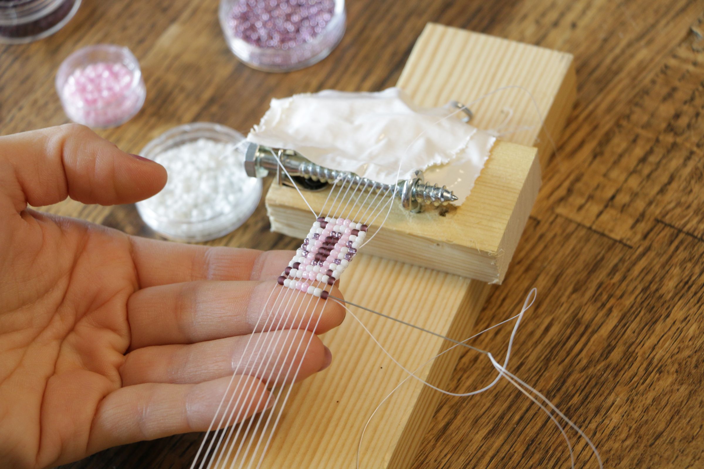 Simple Bead Weaving Loom & Bracelet : 4 Steps (with Pictures ...