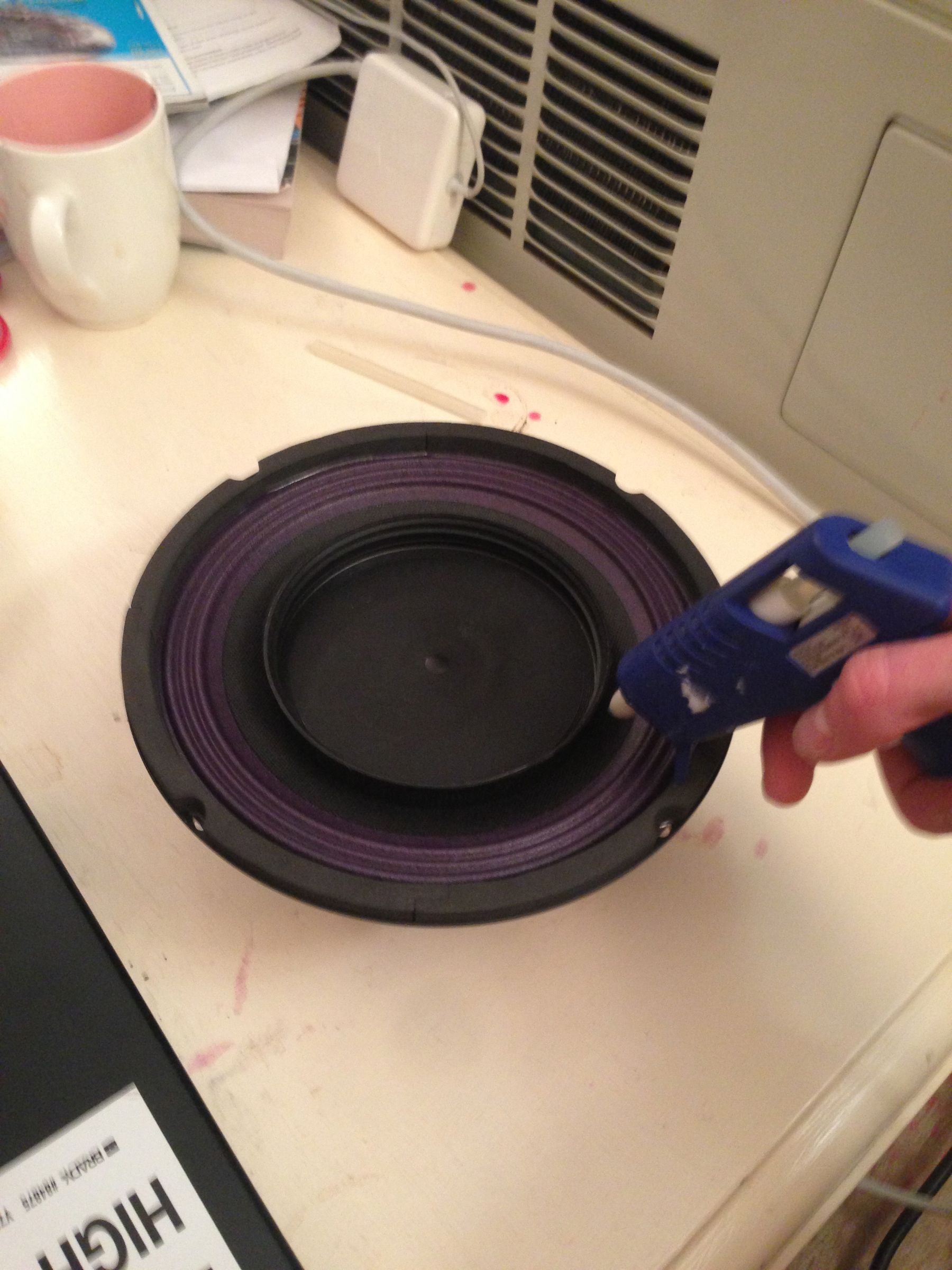 Visualizing Sound With Fluids : 4 Steps (with Pictures) - Instructables