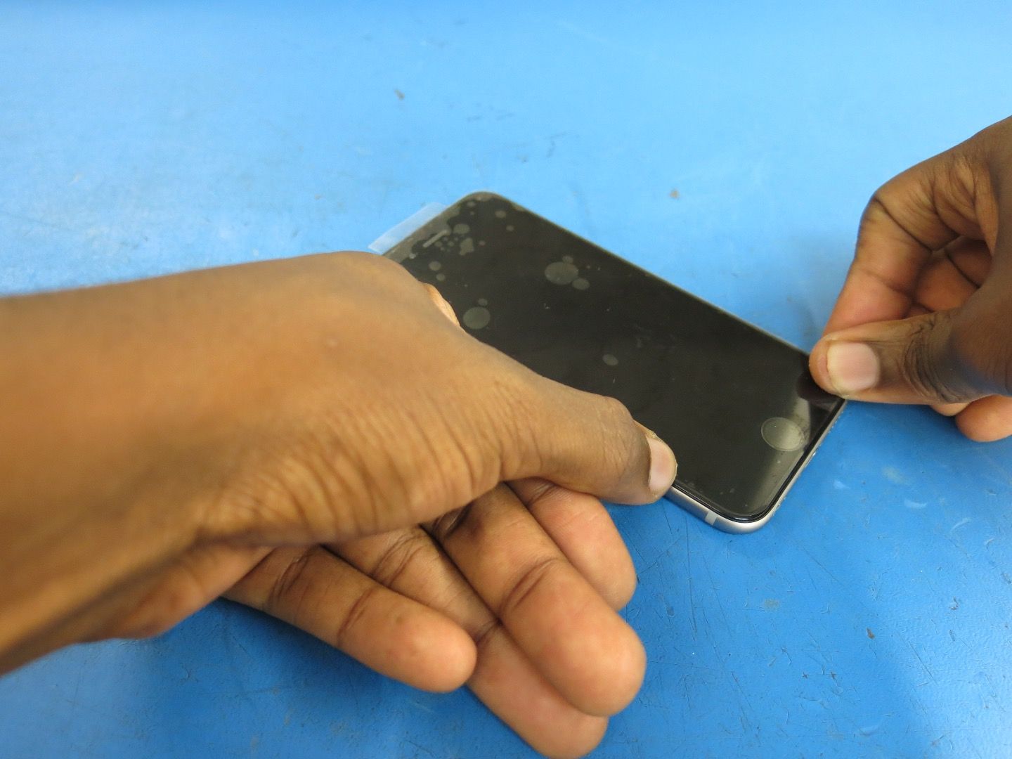 IPhone 6 Rear Camera Replacement : 18 Steps - Instructables