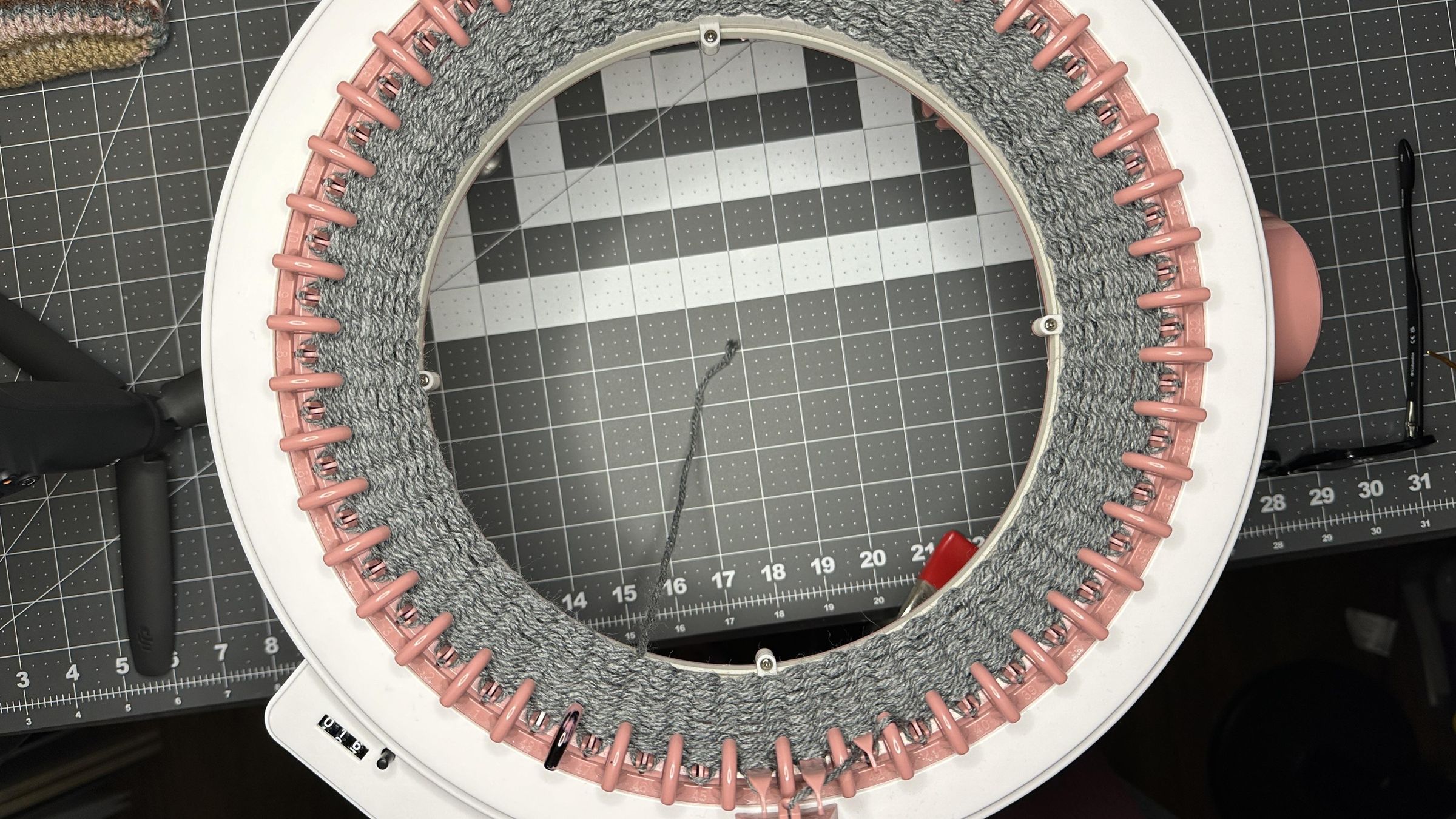 The 20 Minute Knitting Machine Beanie : 18 Steps (with Pictures ...