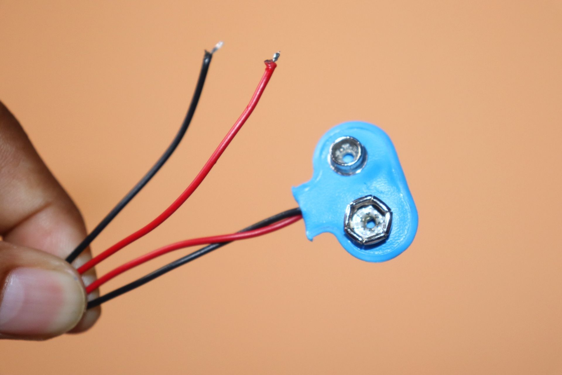 How to Make Wire Tripper Security Alarm Circuit : 9 Steps - Instructables