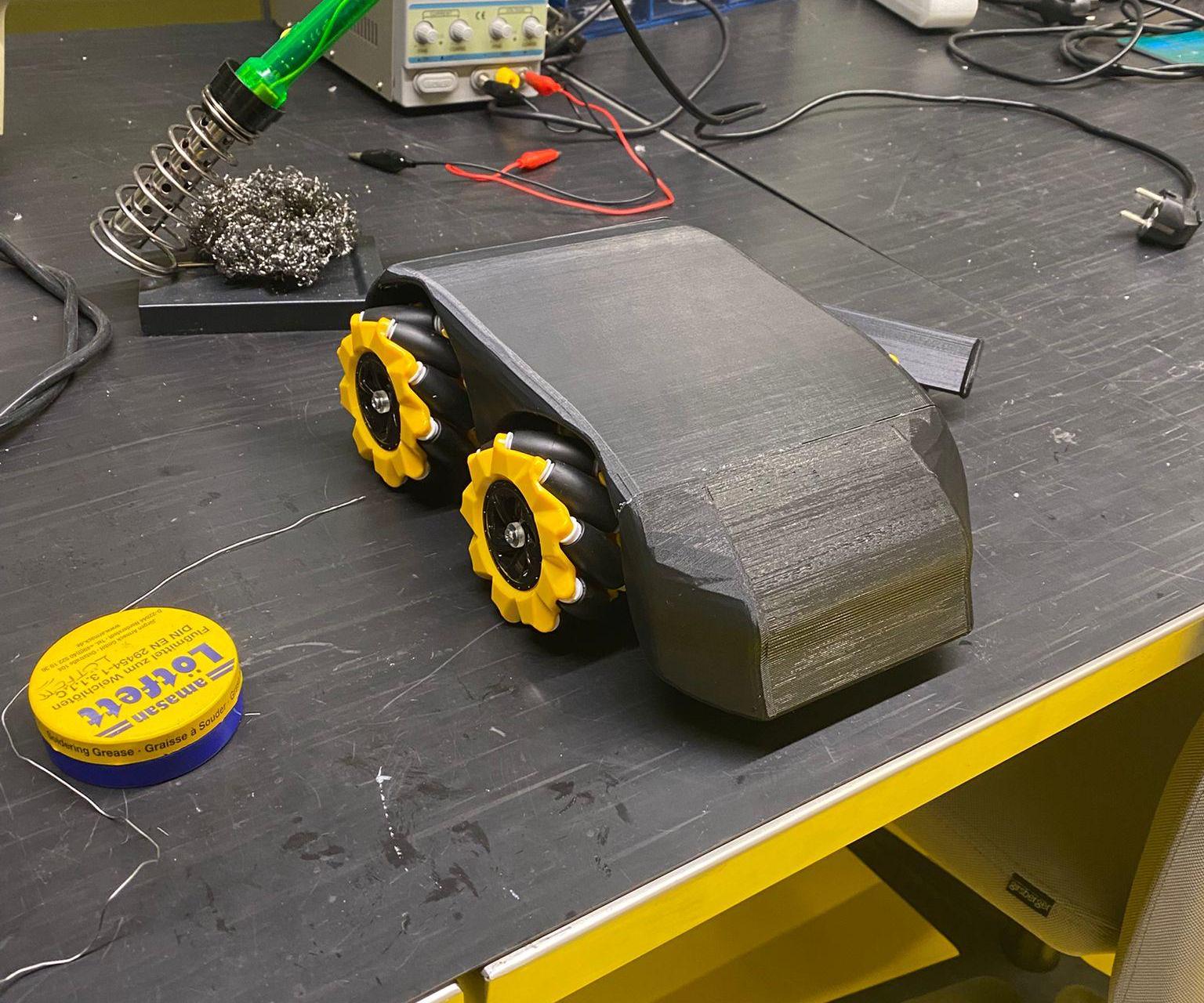Mecanum Wheels Robot Project Using a PlayStation Controller : 3 Steps ...