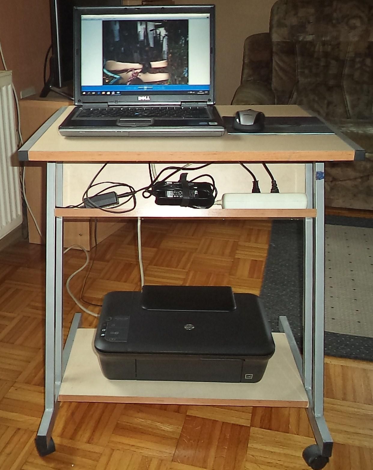 Useful Table on Wheels : 4 Steps - Instructables