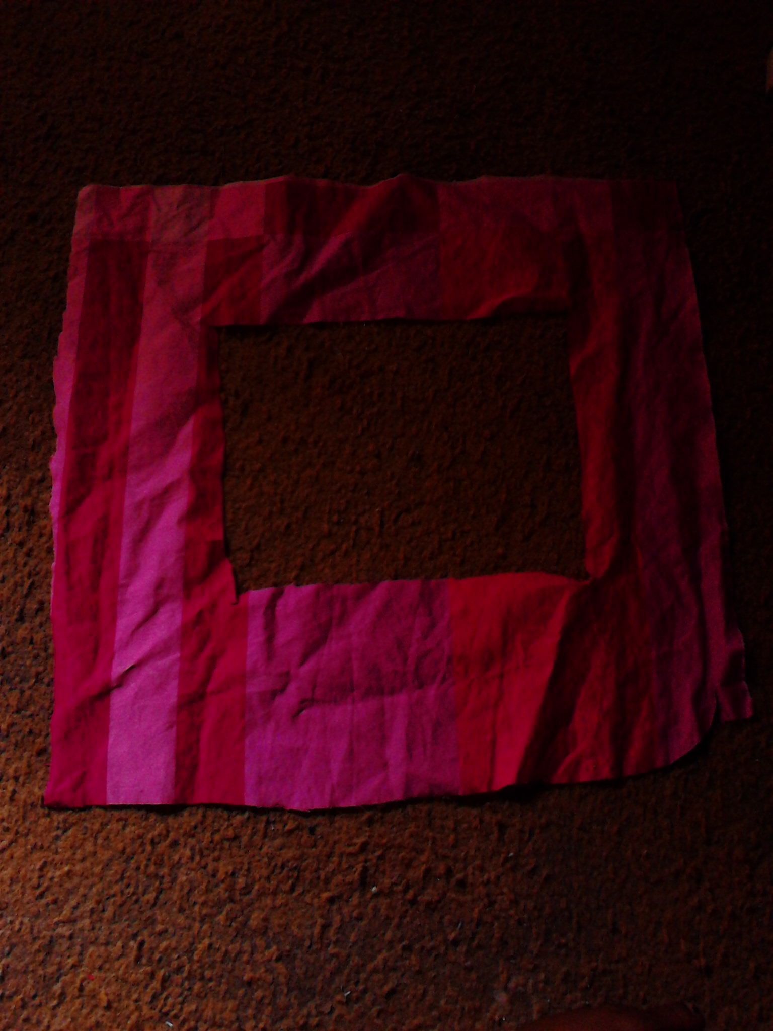 Ugly Picture Frame Upcycled to Jewellery Organizer - Instructables