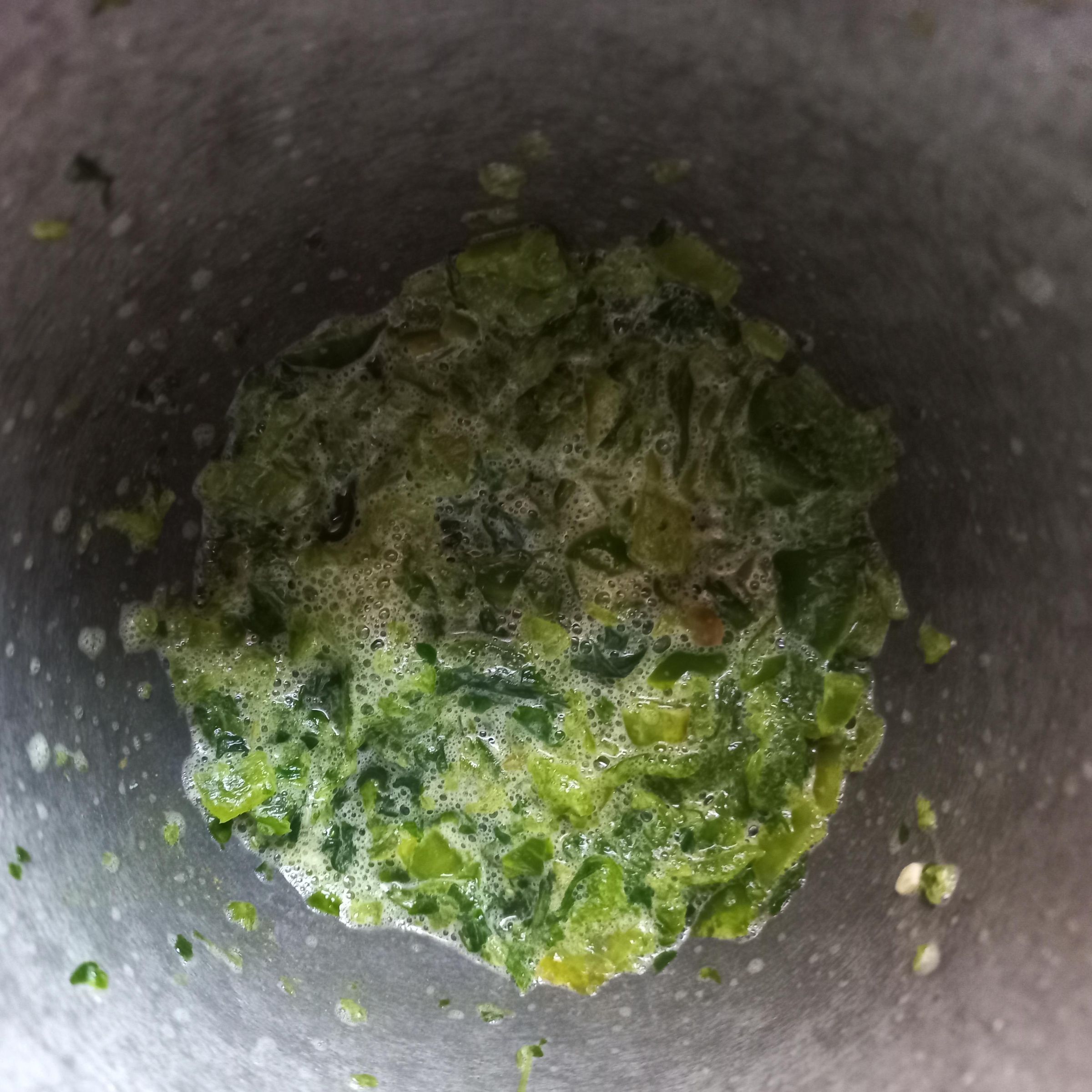 Egyptian Cottage Cheese With Green Pepper and Baladi Bread : 6 Steps ...