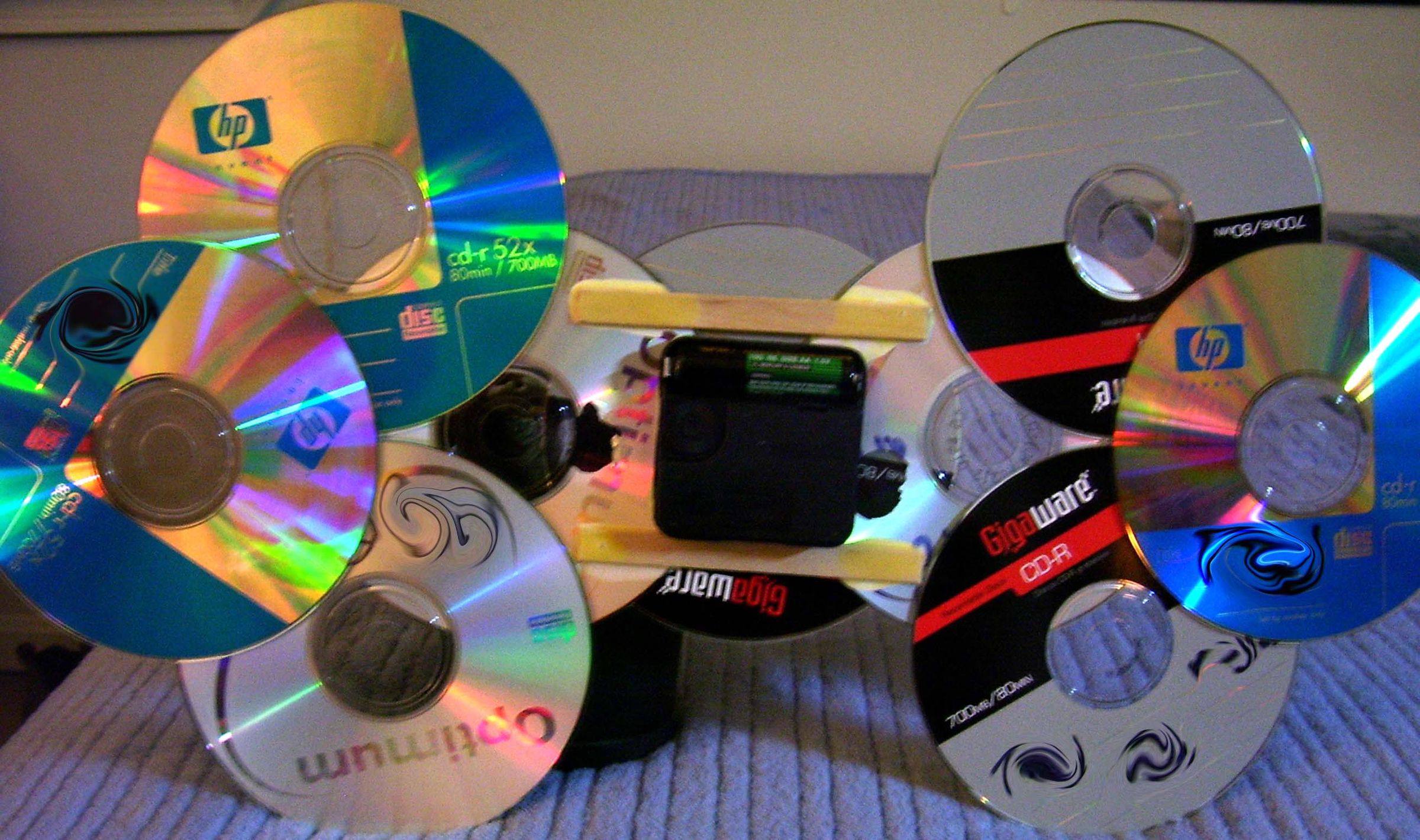 Recycled Cd Clock - Instructables