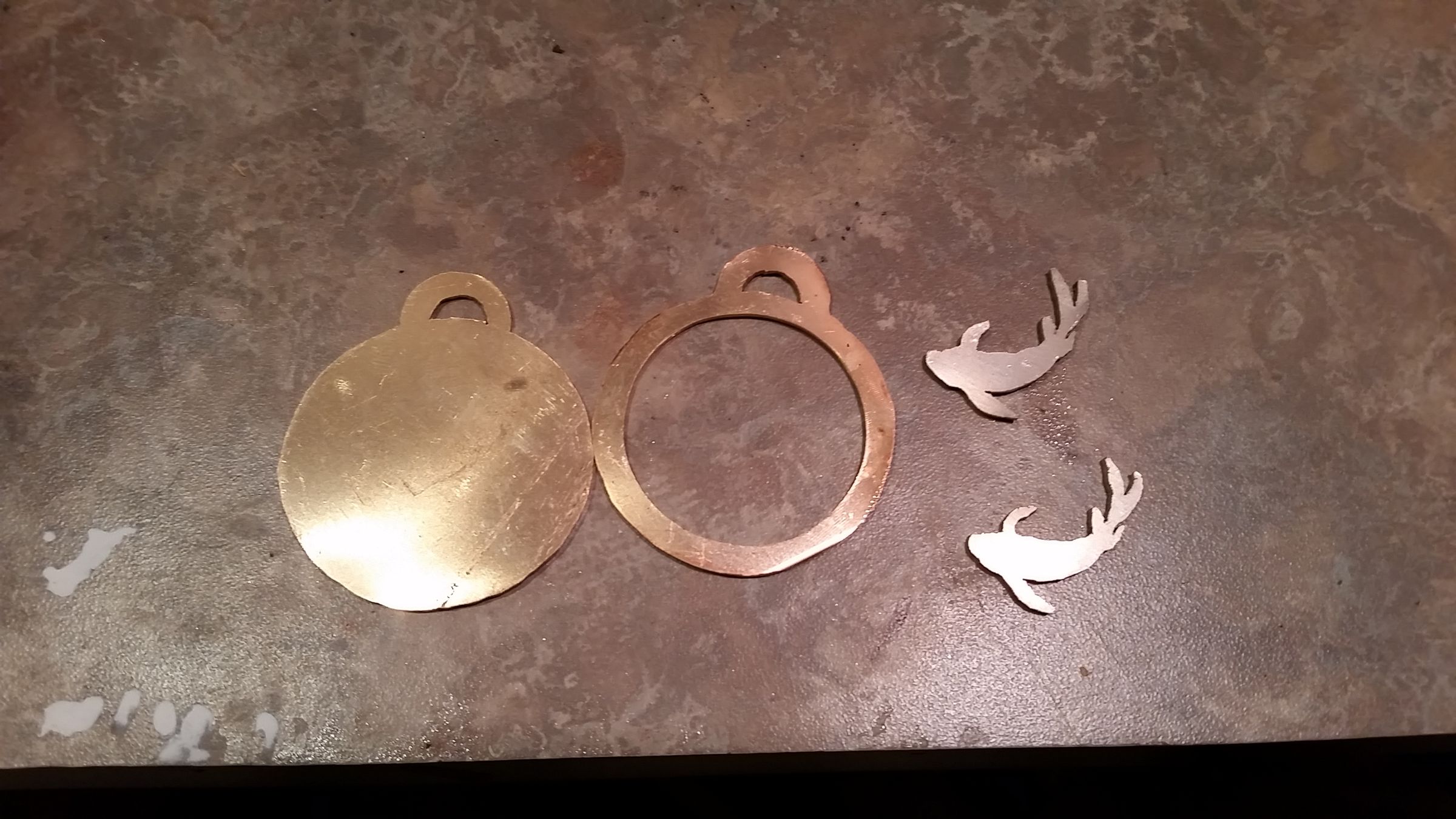 ATLA Inspired Koi Pendant : 6 Steps (with Pictures) - Instructables
