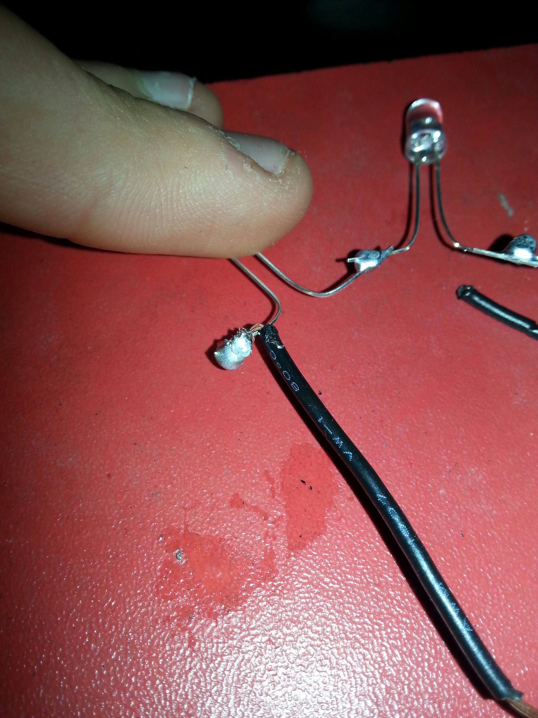 How to Wire Multiple LED's Together : 3 Steps - Instructables