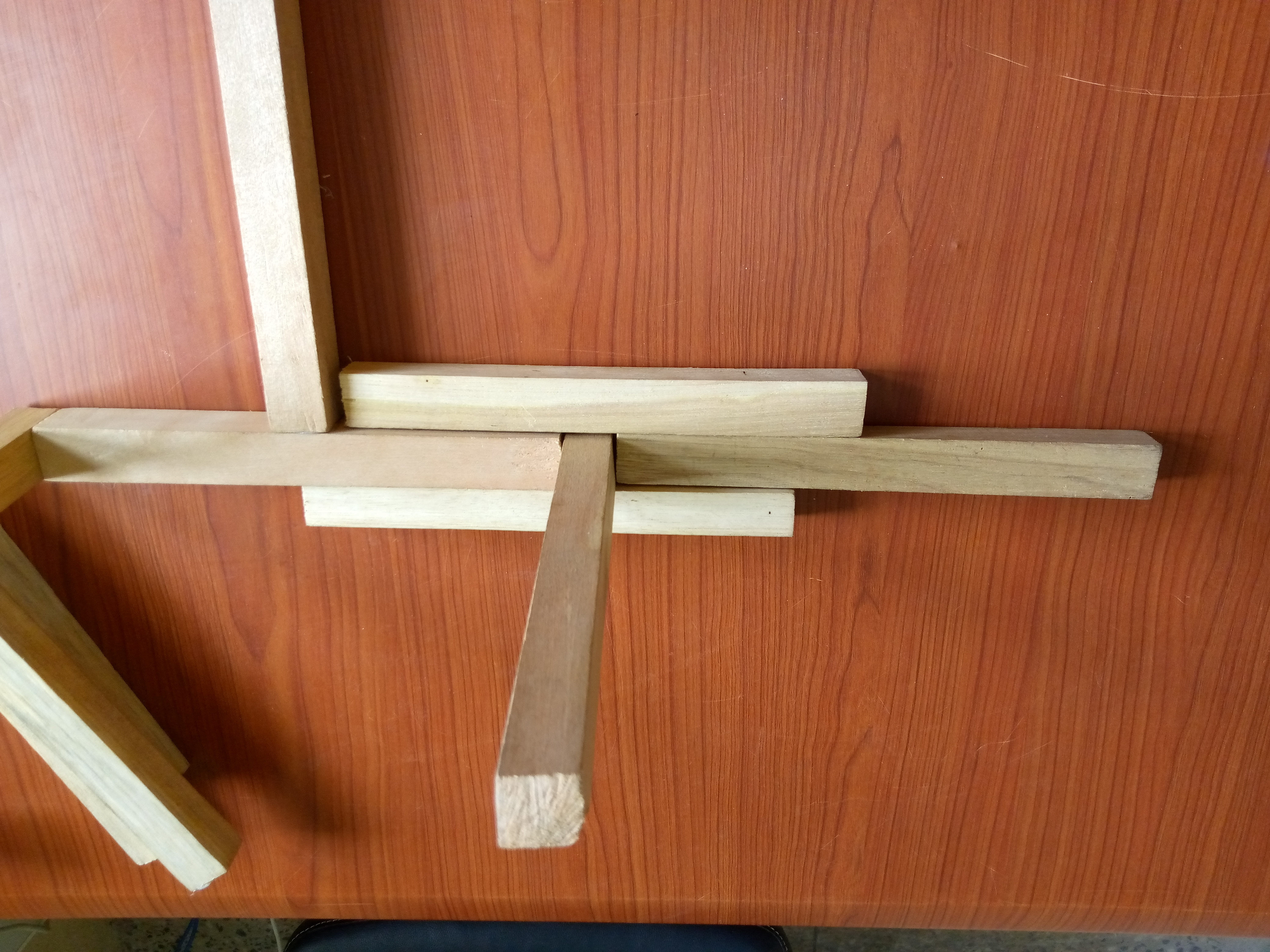 Scraps and Physics of a Tensegrity Structure : 12 Steps - Instructables