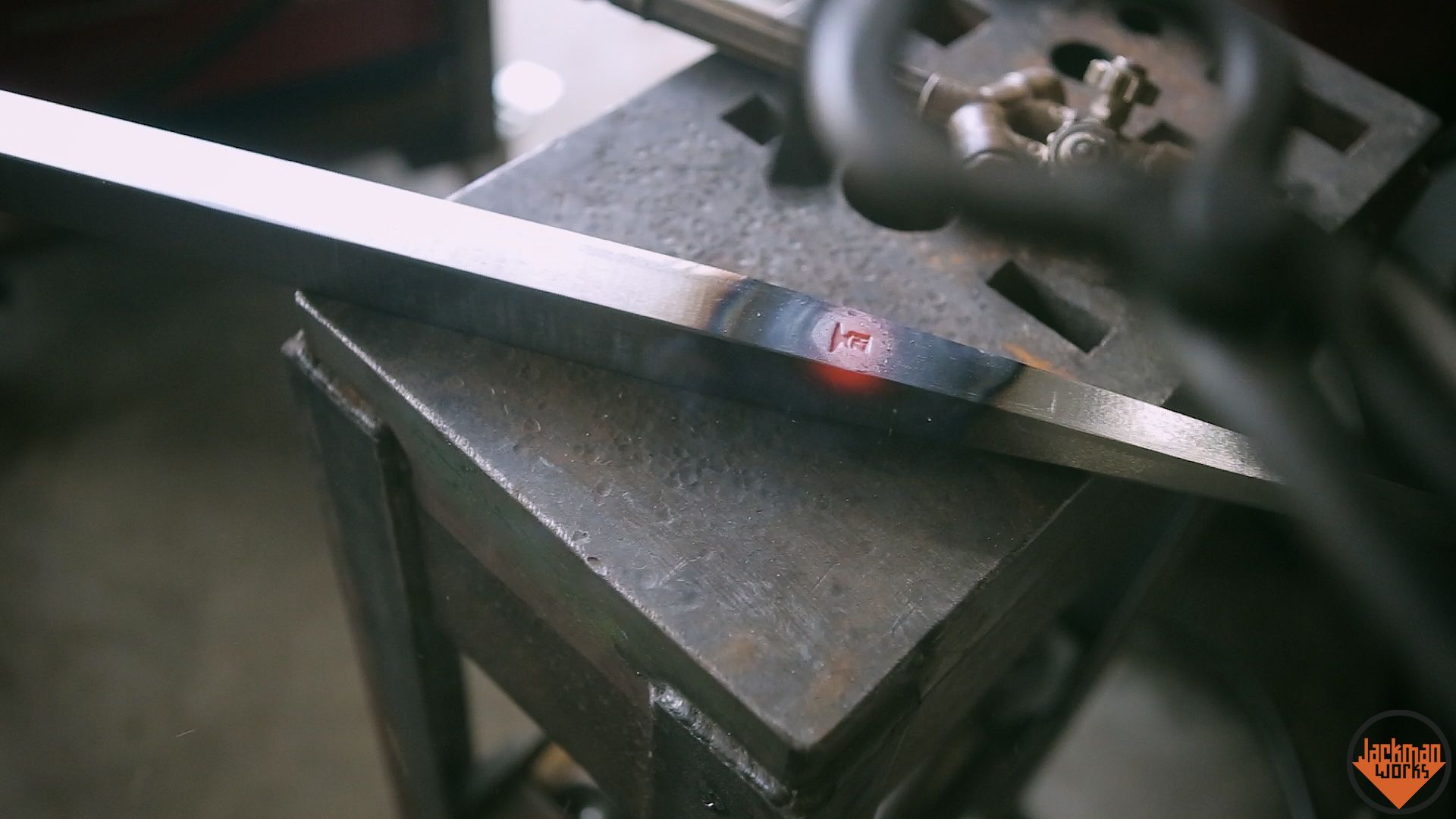 Giant Epoxy Resin Handle Screwdriver : 25 Steps (with Pictures ...