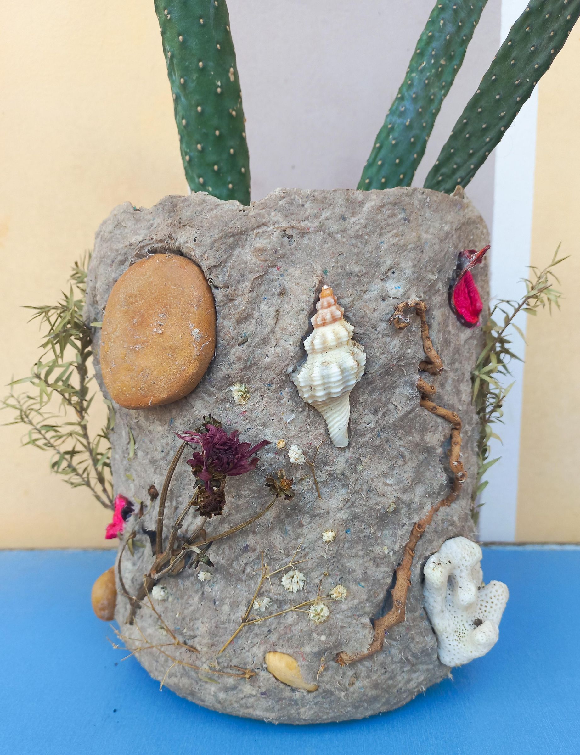 How to Turn Egg Cartons Into a Plant Pot : 8 Steps (with Pictures ...