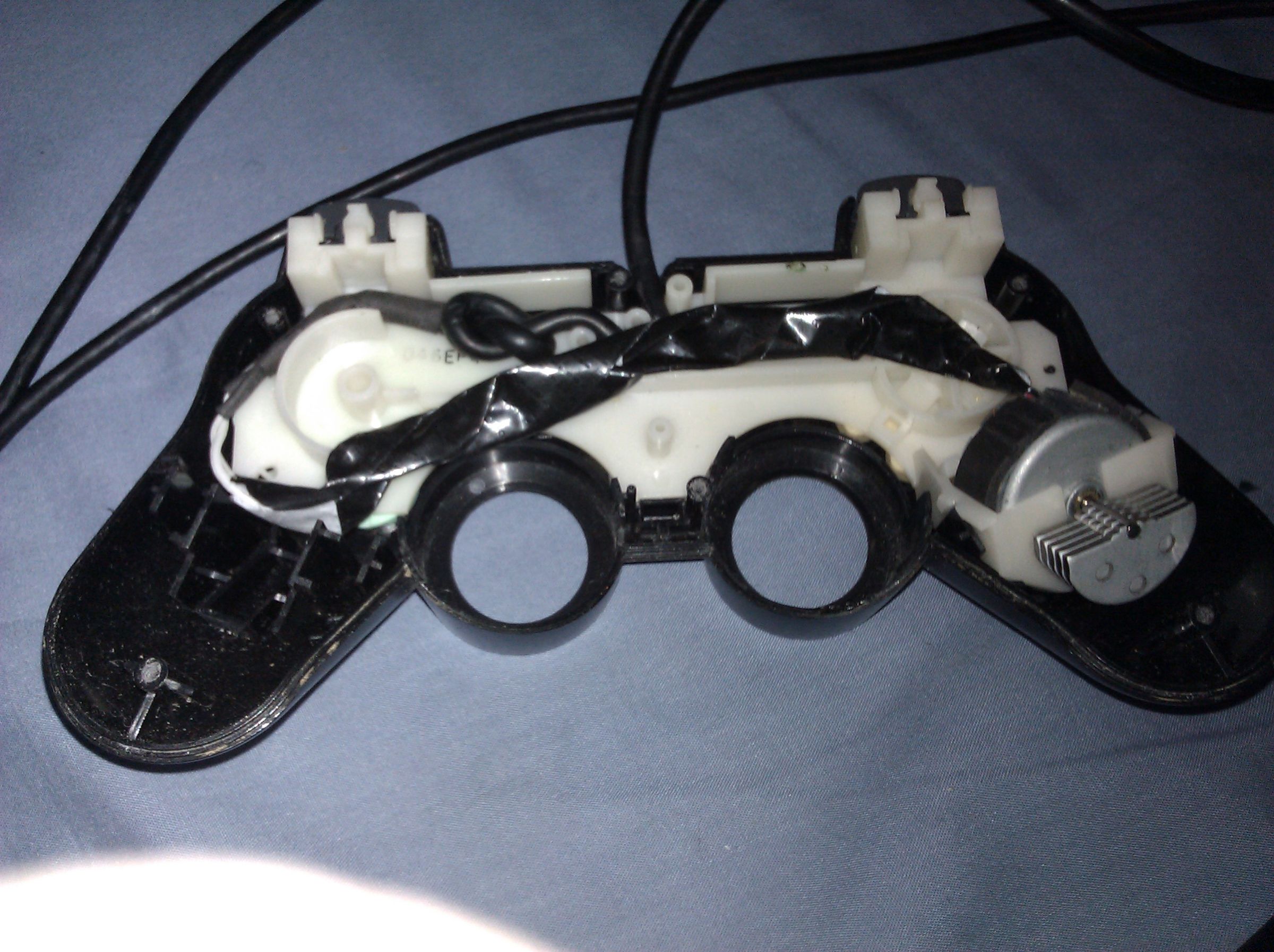 The Ps2 Controller Rumble Prank - Instructables