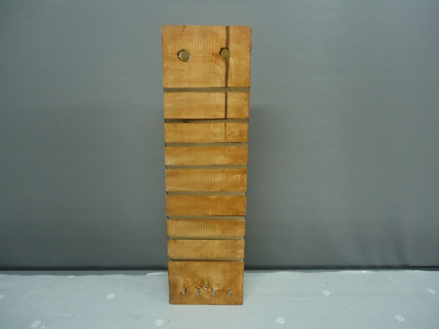 2x4 Letter/Pen/Key Holder : 4 Steps (with Pictures) - Instructables