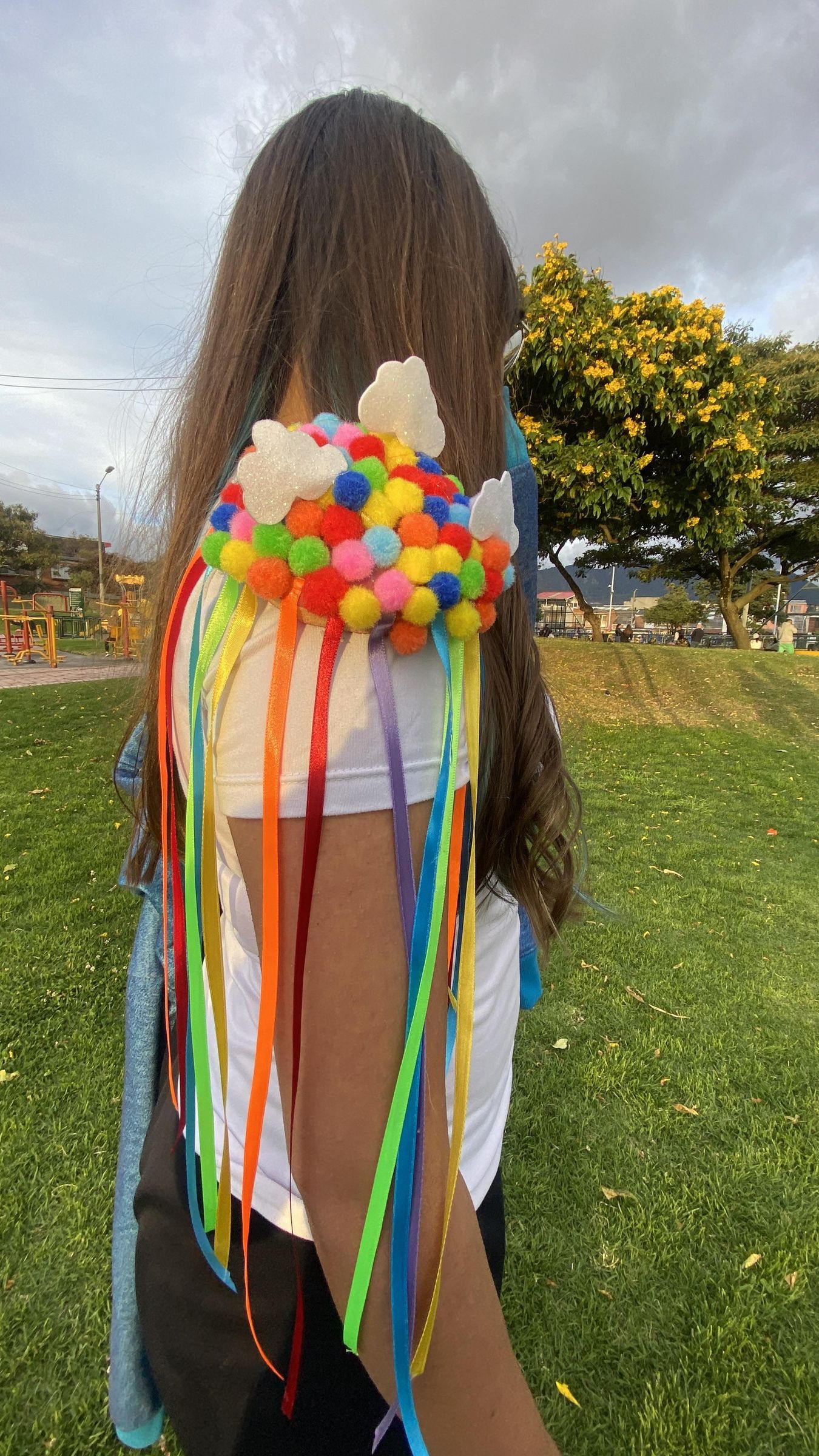 Epaulettes Rainbow Shoulder Pads : 8 Steps (with Pictures) - Instructables