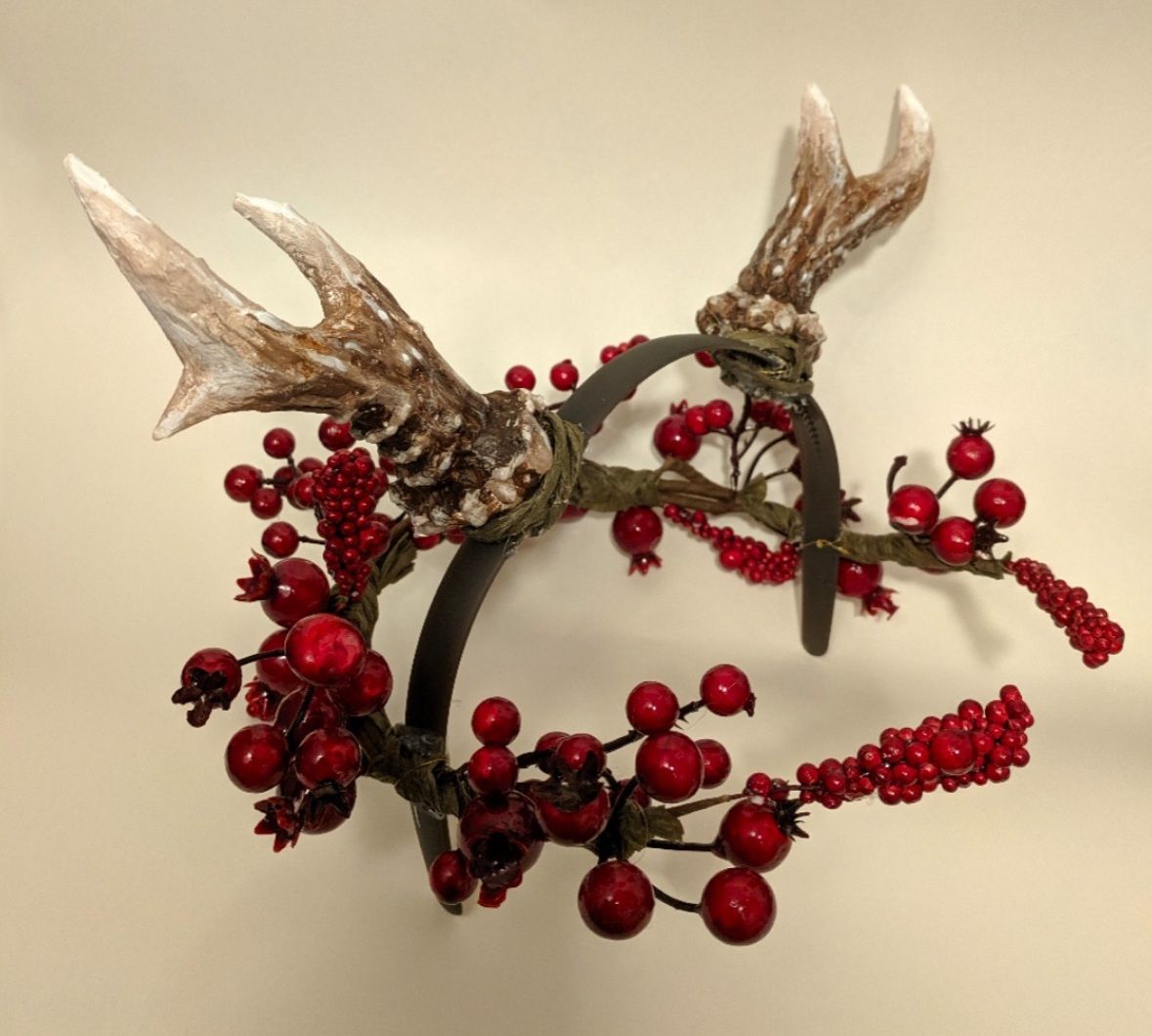 Easy, Lightweight Antlers or Horns : 6 Steps (with Pictures ...