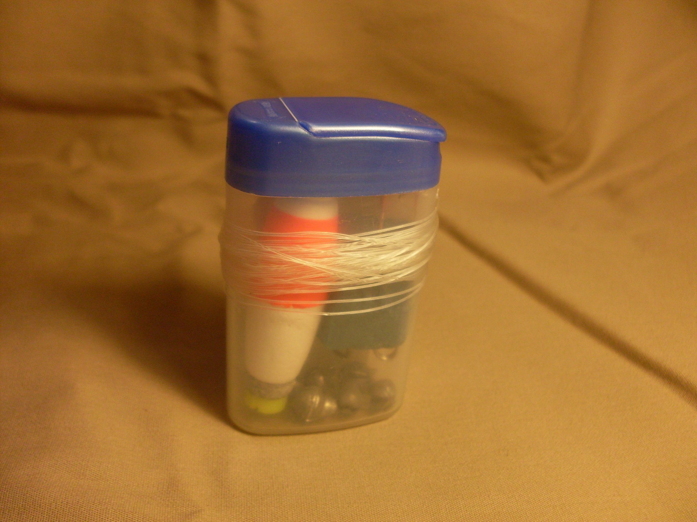 Pocket Fishing Kit! : 4 Steps - Instructables