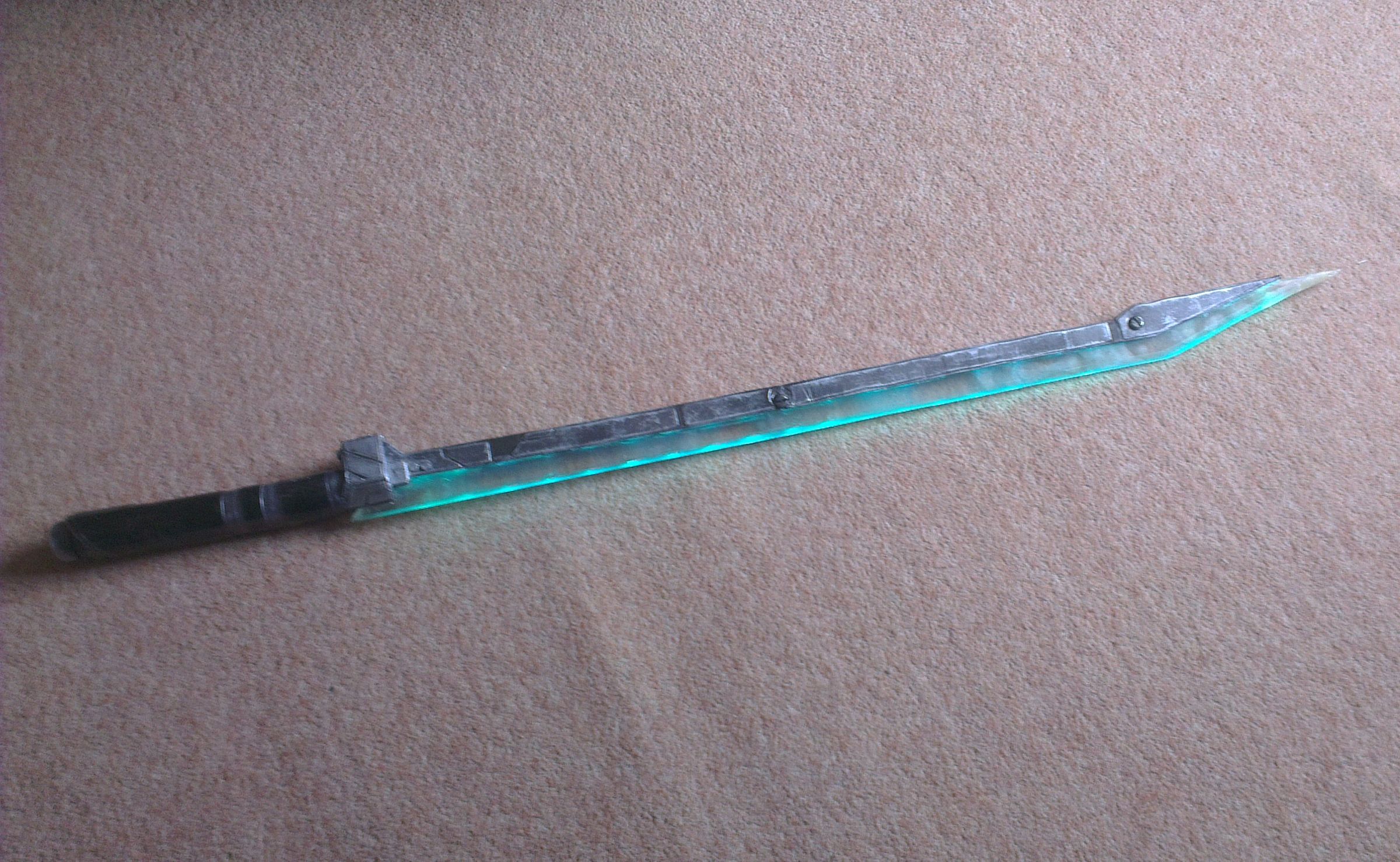 Zer0's Sword (Borderlands 2) : 10 Steps (with Pictures) - Instructables