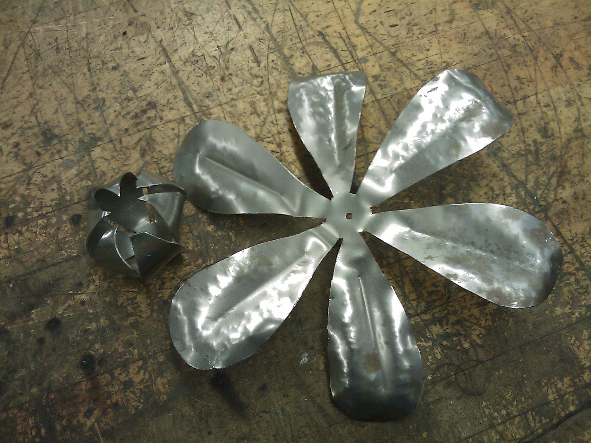 Make a Steel Garden Flower : 7 Steps (with Pictures) - Instructables