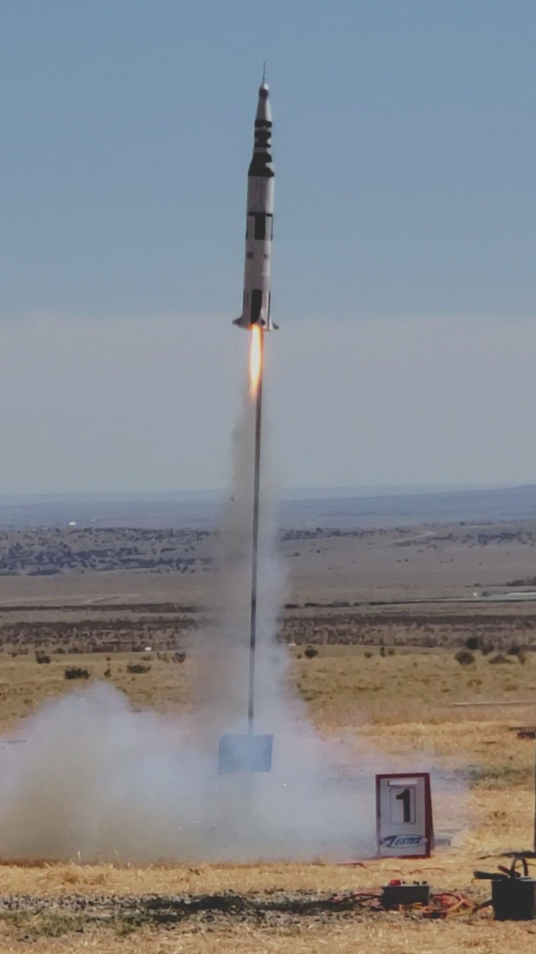 Orange and White Apollo-Style Model Rocket Parachutes : 6 Steps (with ...