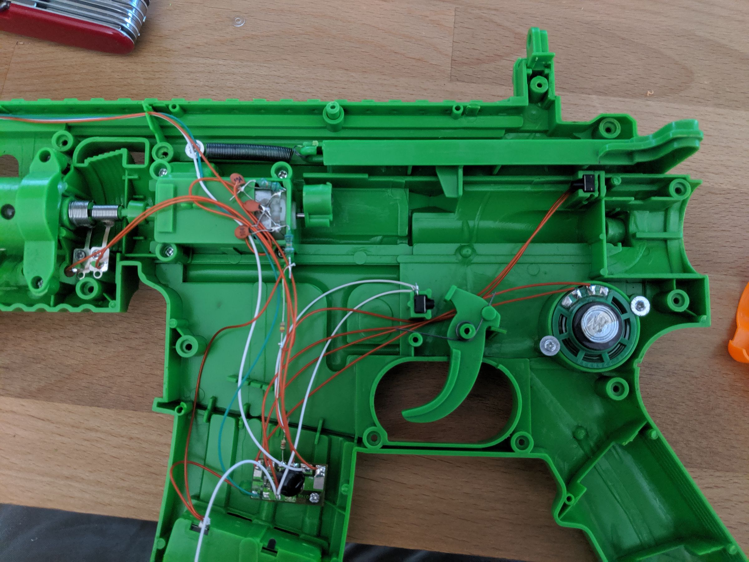 Toy Assault Rifle Mod : 7 Steps - Instructables