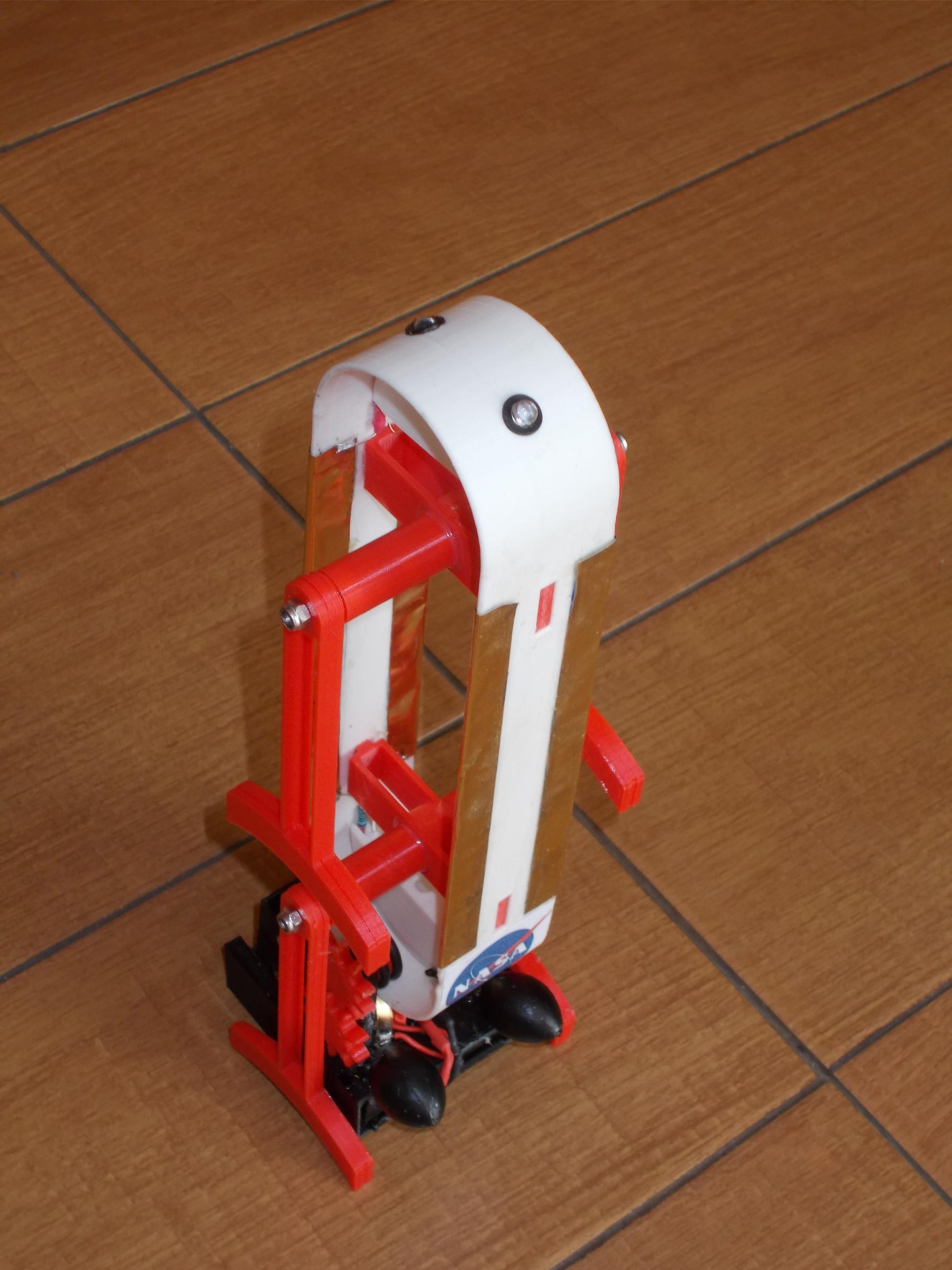 Wacky Walker : 4 Steps (with Pictures) - Instructables