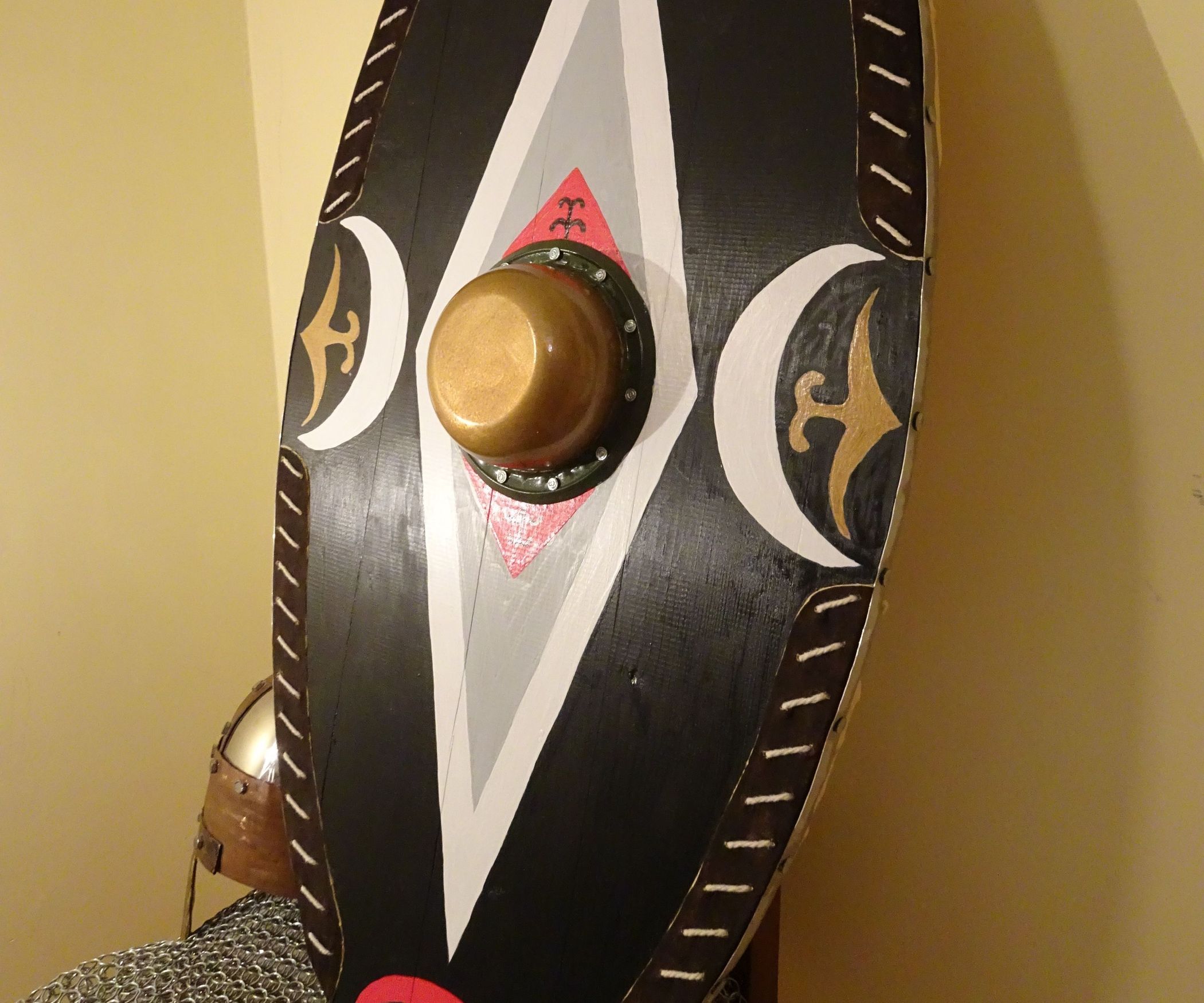 European Shield. Dacian Shield.How to Make a Wooden Shield Easily? : 6 ...