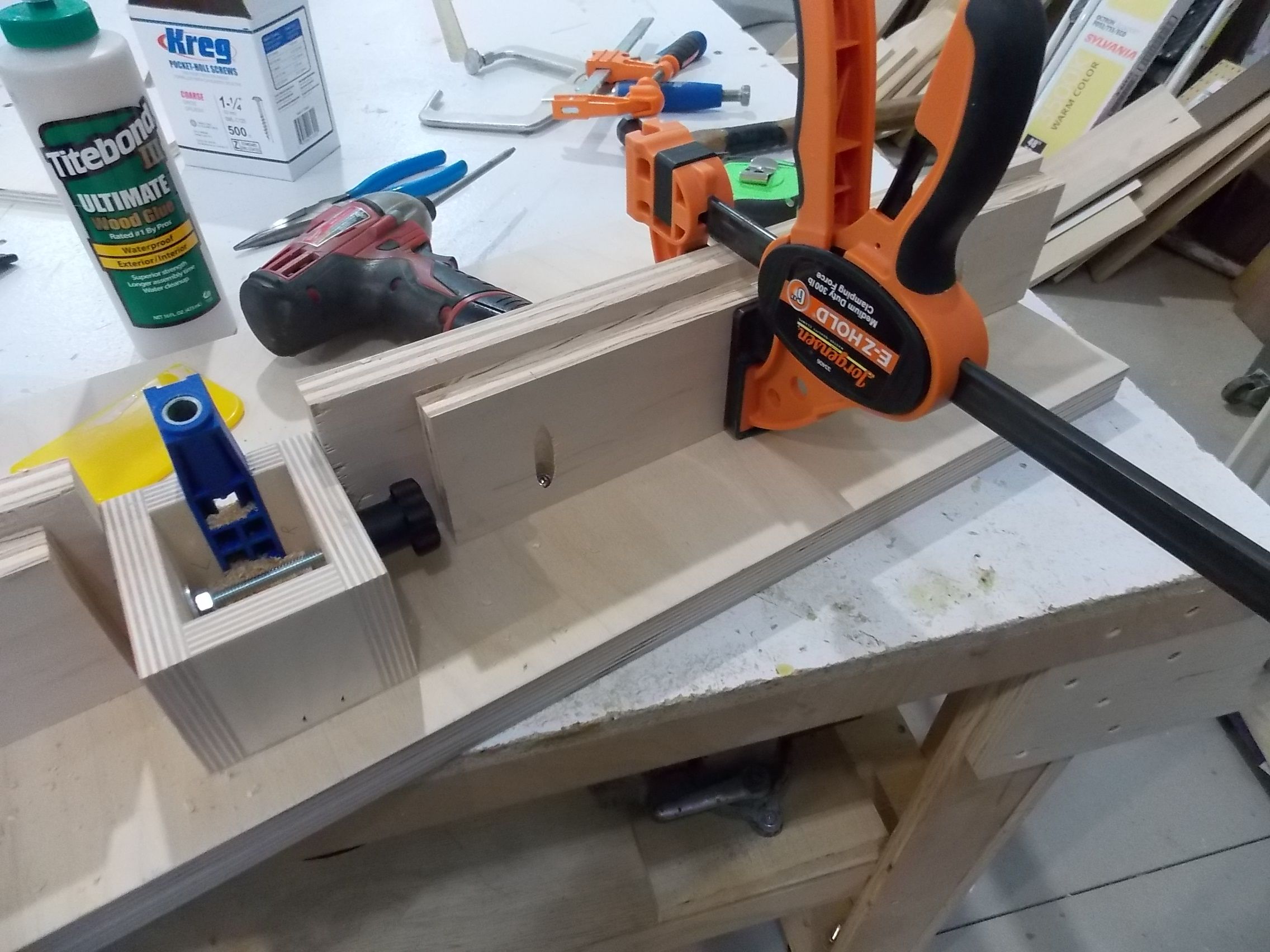 Pocket Hole Workstation : 4 Steps (with Pictures) - Instructables