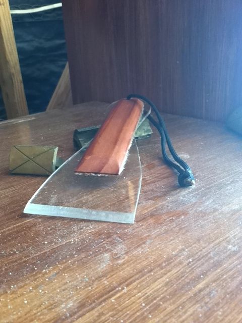 DIY: Plastic Scraper : 4 Steps - Instructables
