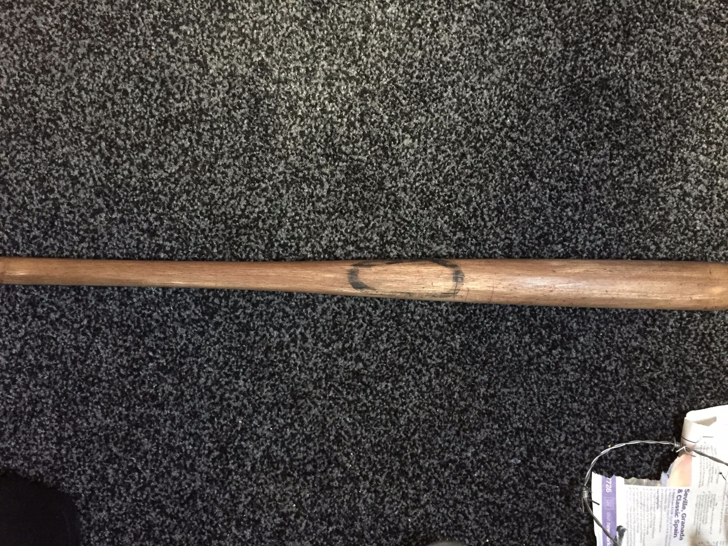 Lucille Bat Walking Dead : 5 Steps - Instructables