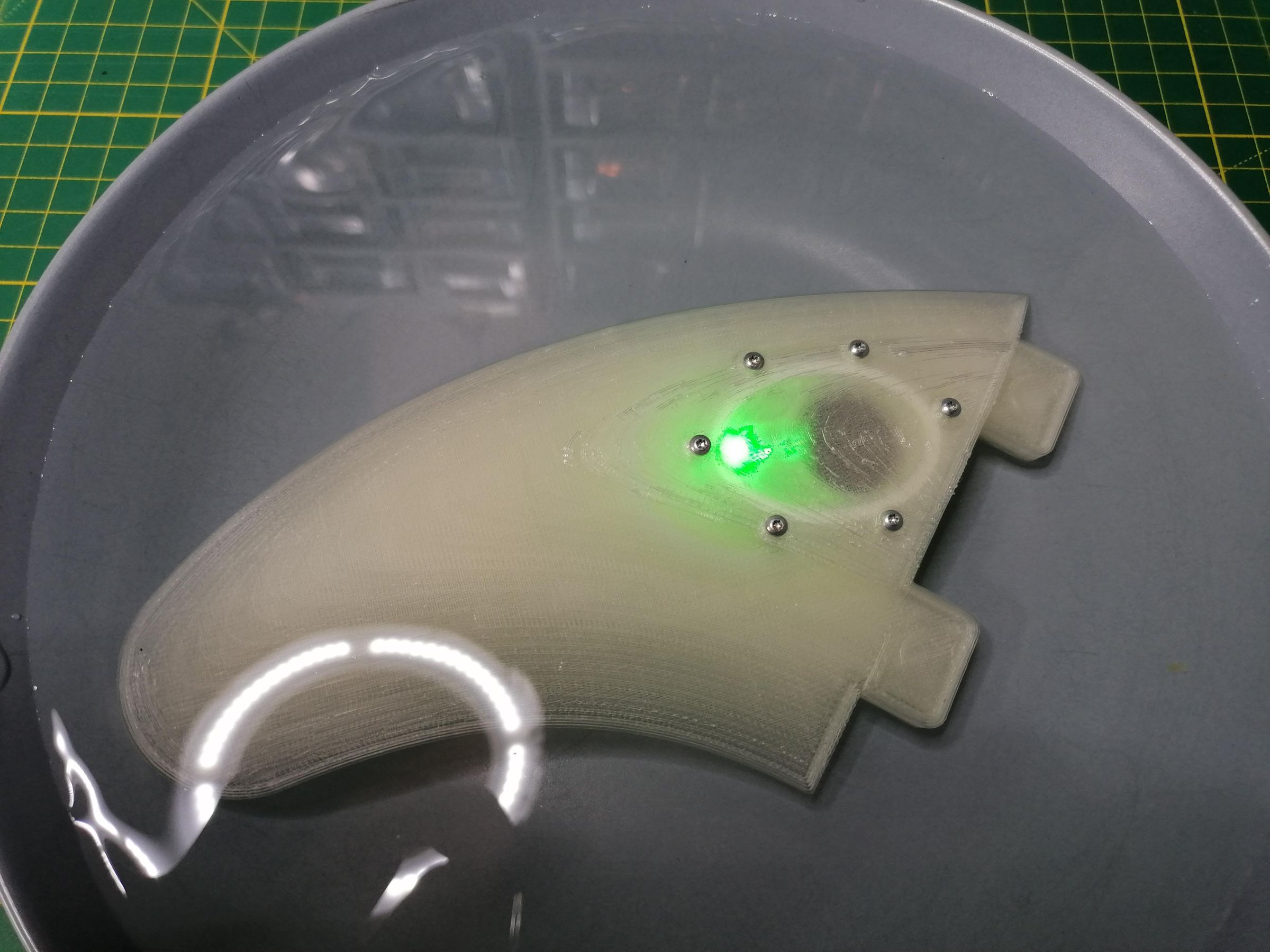 Surfboard LED Fins : 5 Steps (with Pictures) - Instructables