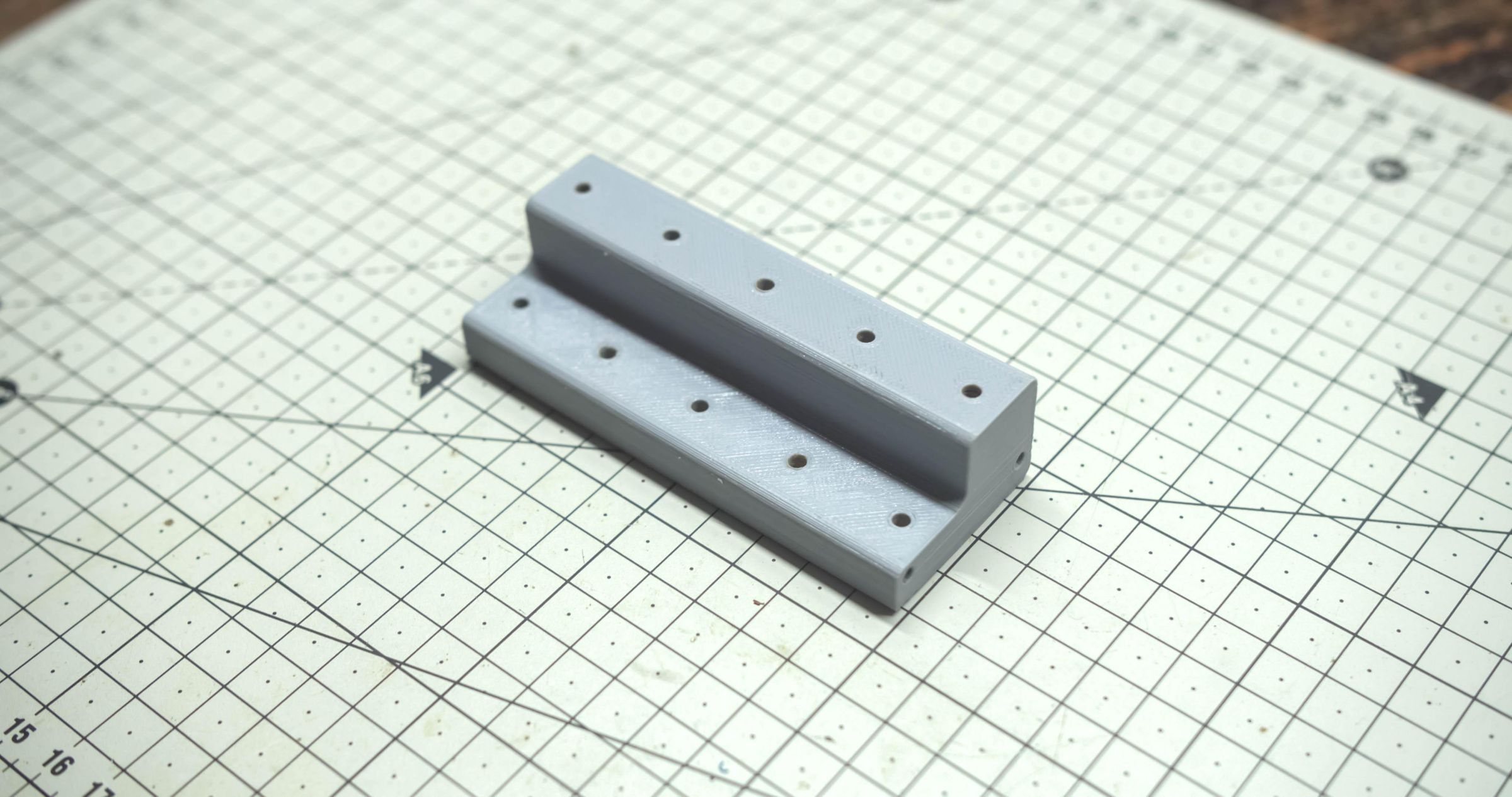 3 in 1 Precision Screwdriver Organizer With Old Hard Disk Drive : 11 ...