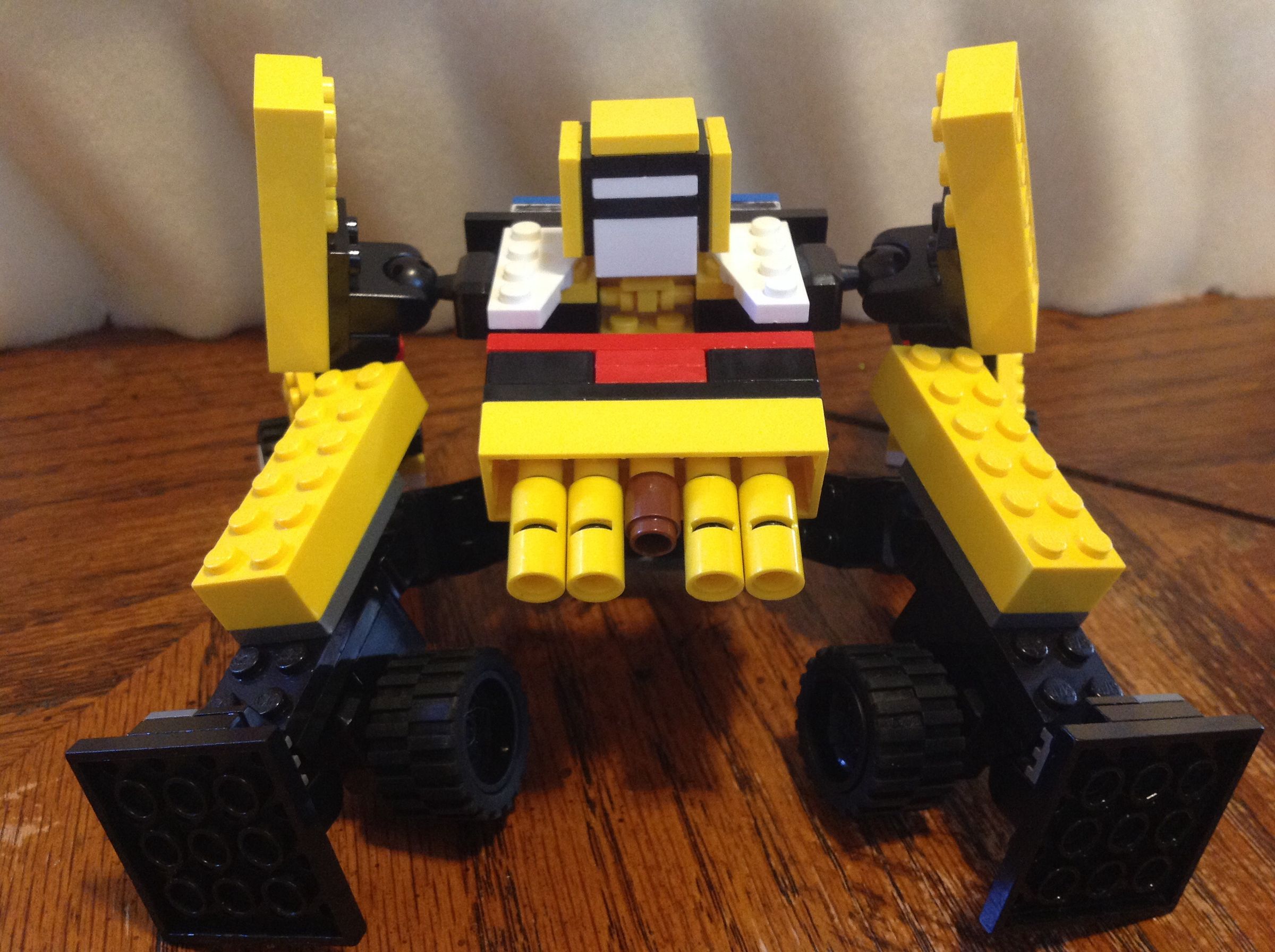 Lego Transformer: Huffer? a War for Cybertron Constructicon? You Decide ...