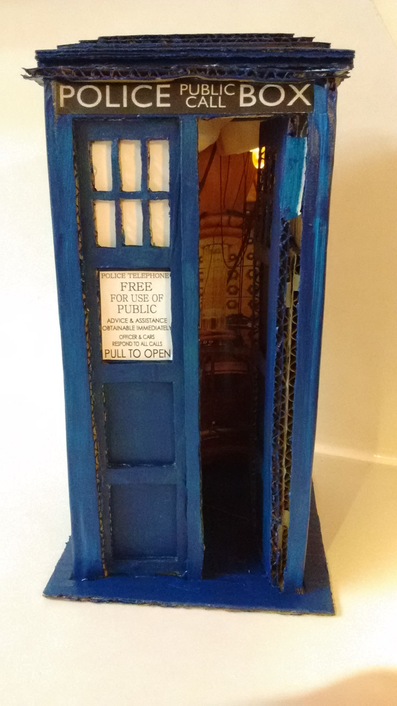Small Tardis That's Bigger on the Inside : 8 Steps (with Pictures ...
