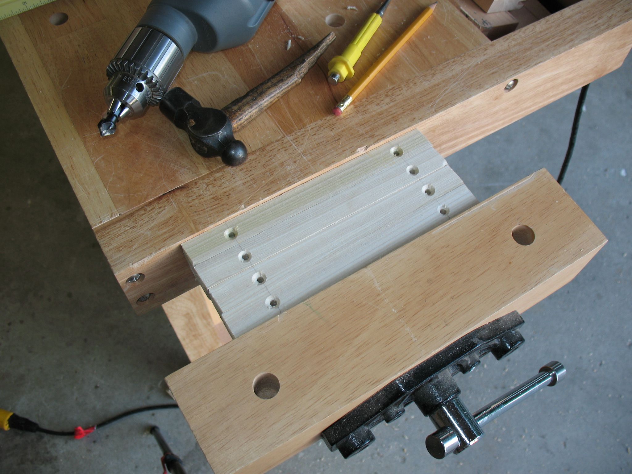 Build a Pair of Stereo Speakers : 13 Steps (with Pictures) - Instructables