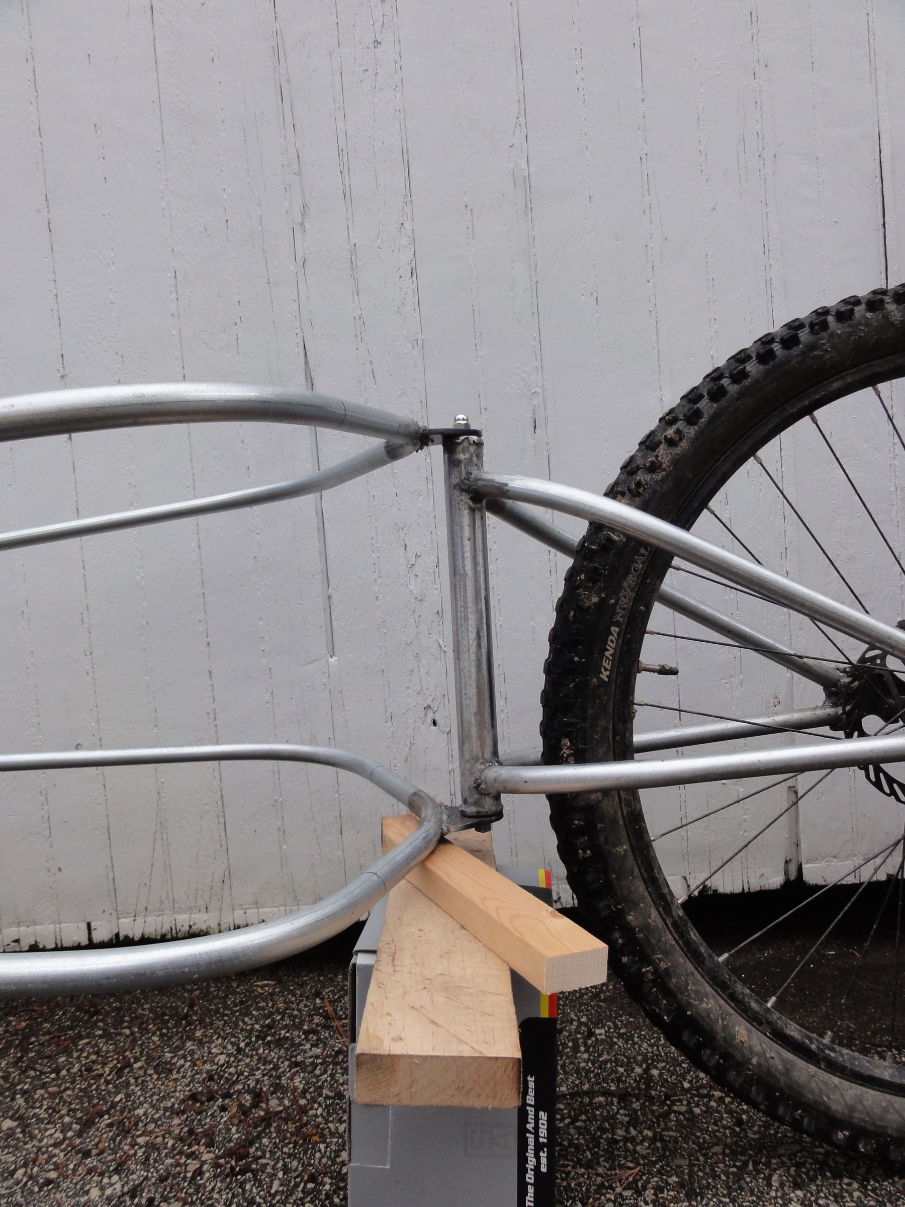 Single Wheel Bicycle Trailer With Suspension. : 10 Steps (with Pictures ...