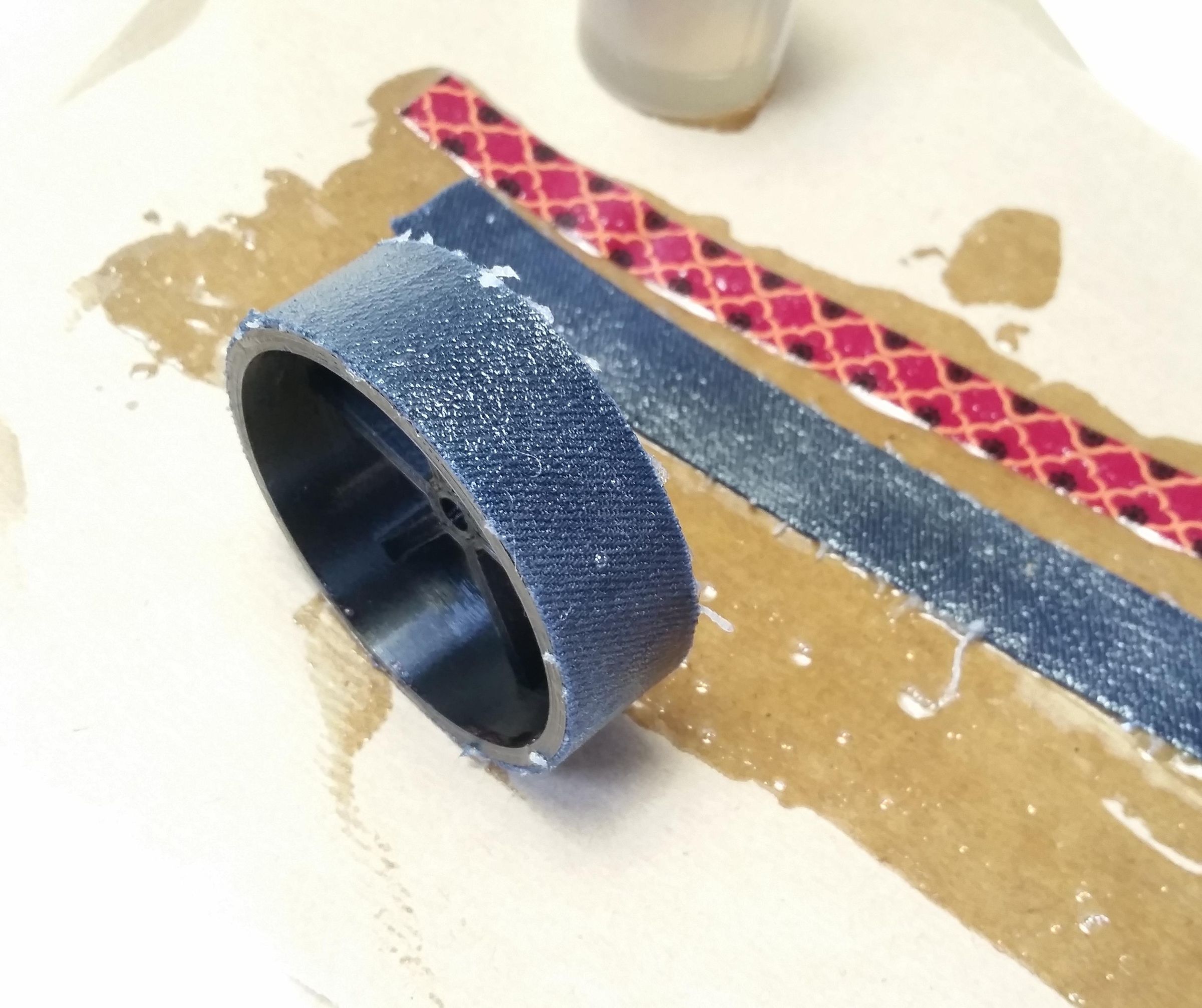 Make a Bangle Out of Fabric Scraps and Resin : 12 Steps (with Pictures ...