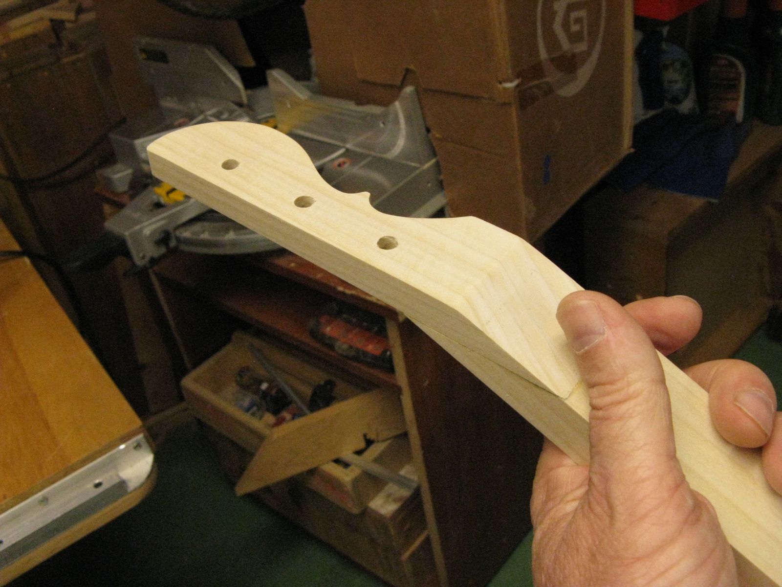 Cigar Box Three String Guitar : 5 Steps (with Pictures) - Instructables
