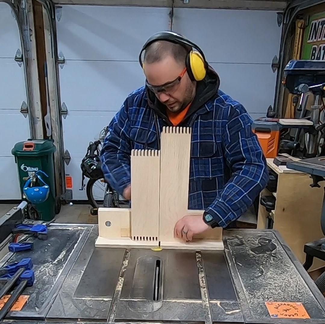 Making and Installing Box Joint Drawers : 18 Steps (with Pictures ...