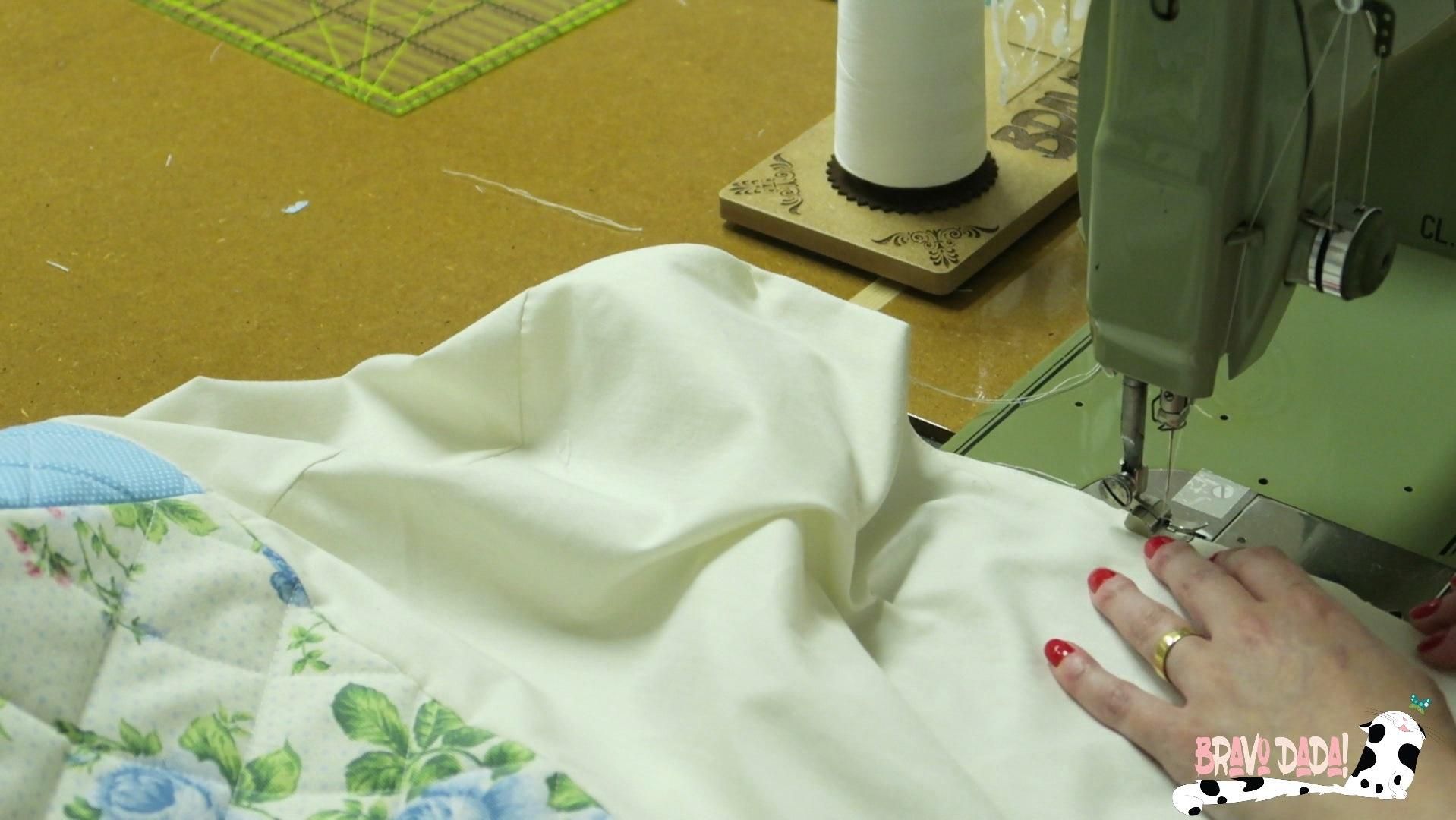 DIY How to Make a Quilted Sewing Machine Cover - Bravo Dada! Sewing ...