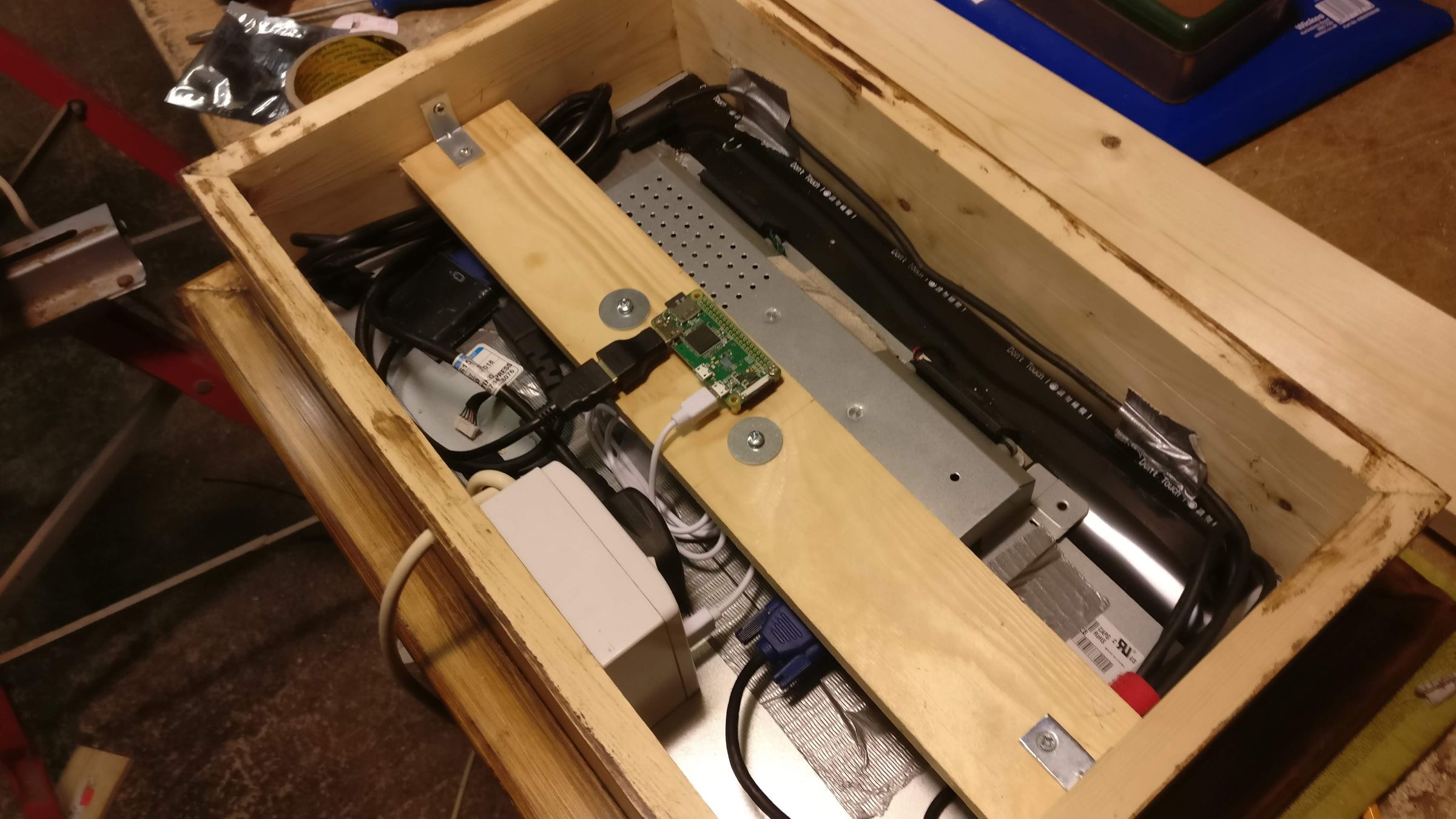 Dakboard Wall Display With Pi Zero W : 6 Steps (with Pictures ...