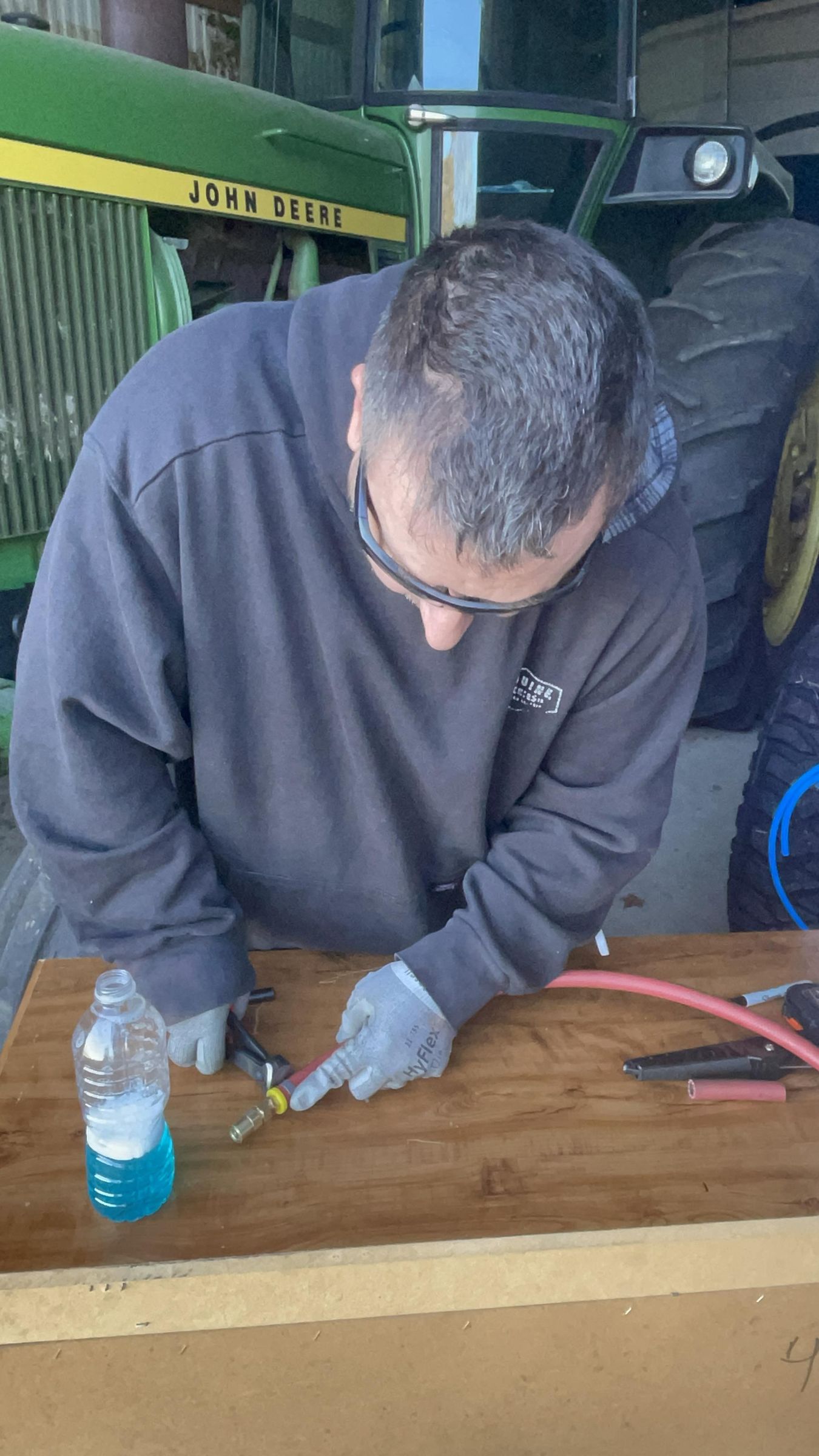Making Up Quick Coupling Water Line for Farm Use : 6 Steps - Instructables