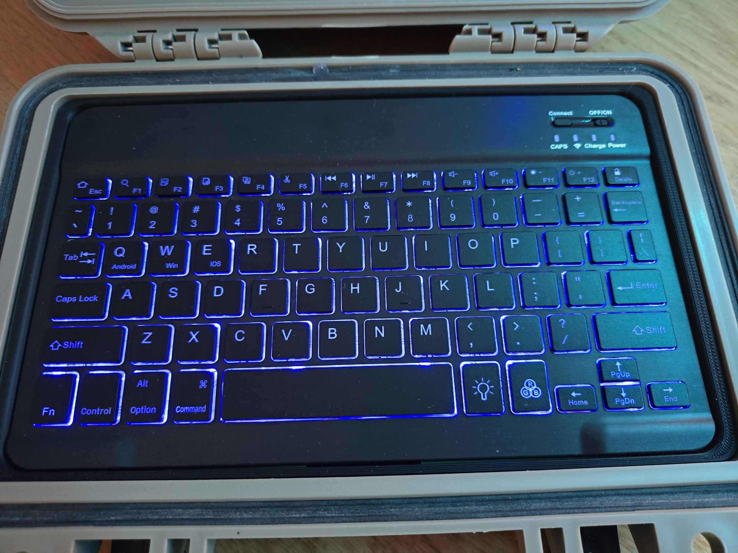 Hard Case Cyber Deck - Raspberry Pi Touch Screen With Illuminated ...