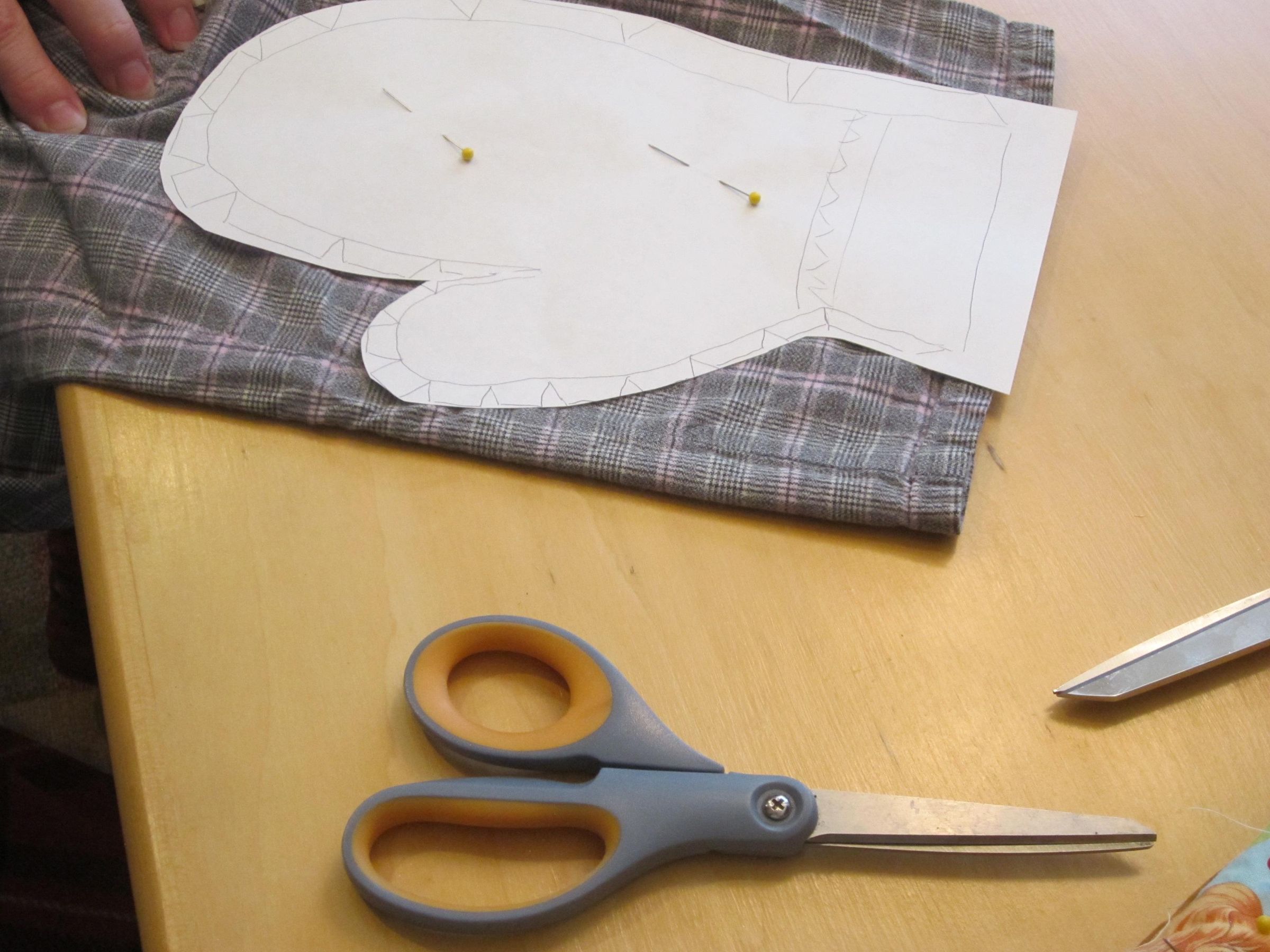 Mittens, Recycled Flannel and Denim, Feel the Warm! : 4 Steps (with ...