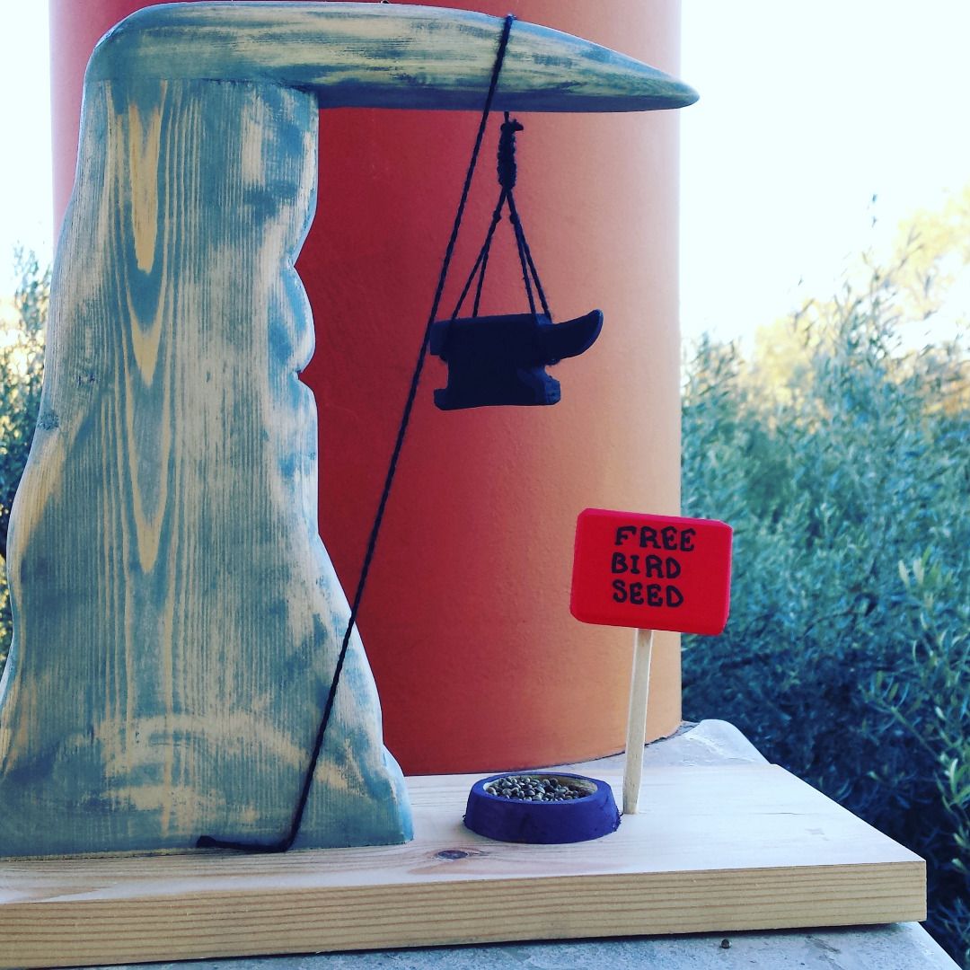 Coyote and Roadrunner Inspired Bird Feeder : 6 Steps - Instructables
