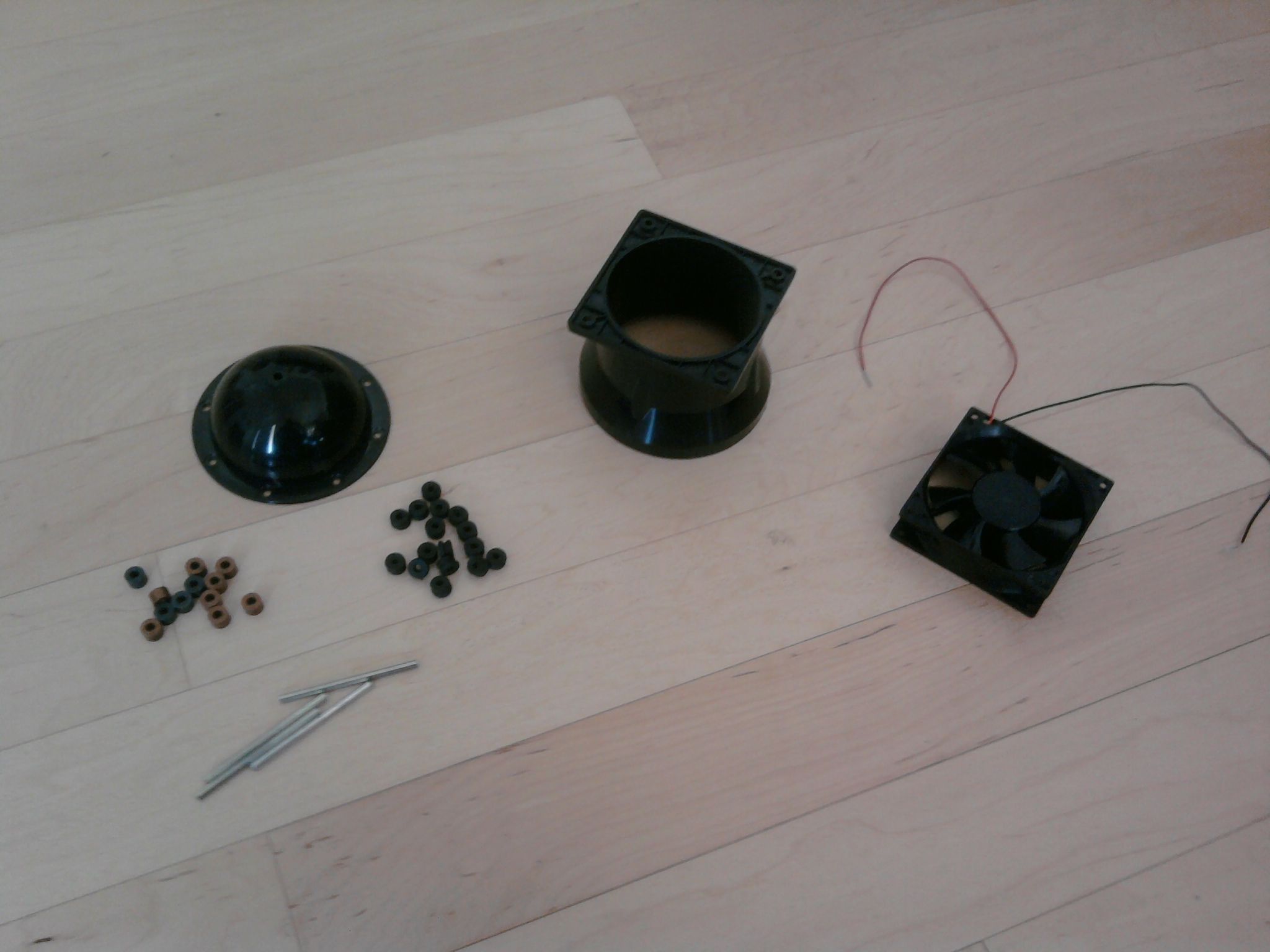 Mini Hovercraft From a Dead Computer! : 4 Steps - Instructables
